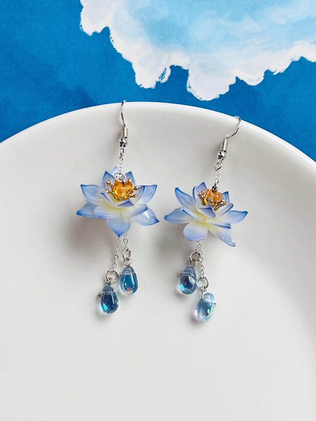 Shrink Plastic Blue Lotus Flowers With Seedpod and Crystal Drop Dangled ...