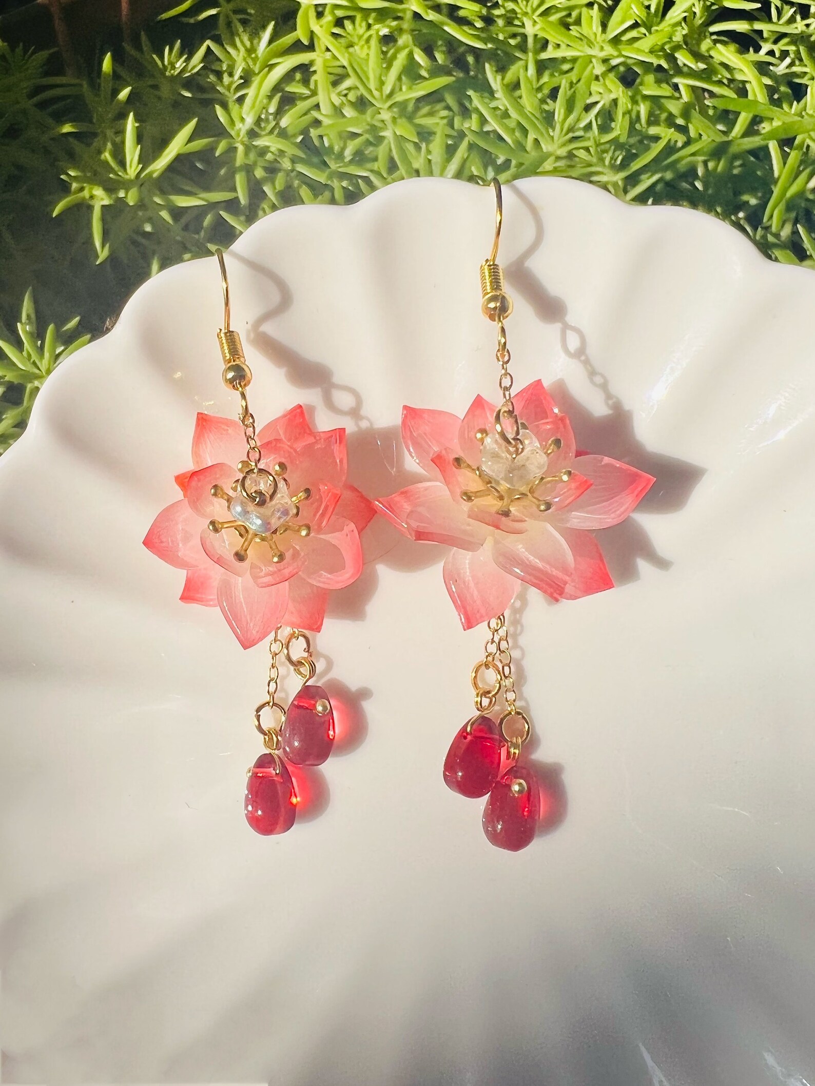 Shrink Plastic Red Lotus Flowers With Seedpod and Crystal Drop Dangled ...