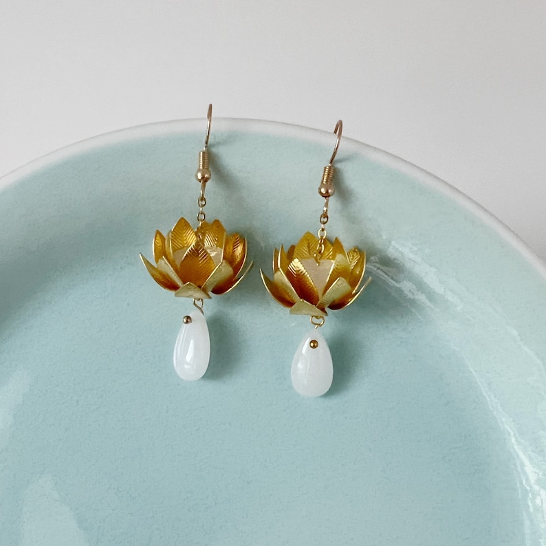 Golden Lotus Flower With White Jade Seedpod and Teardrop Dangling ...