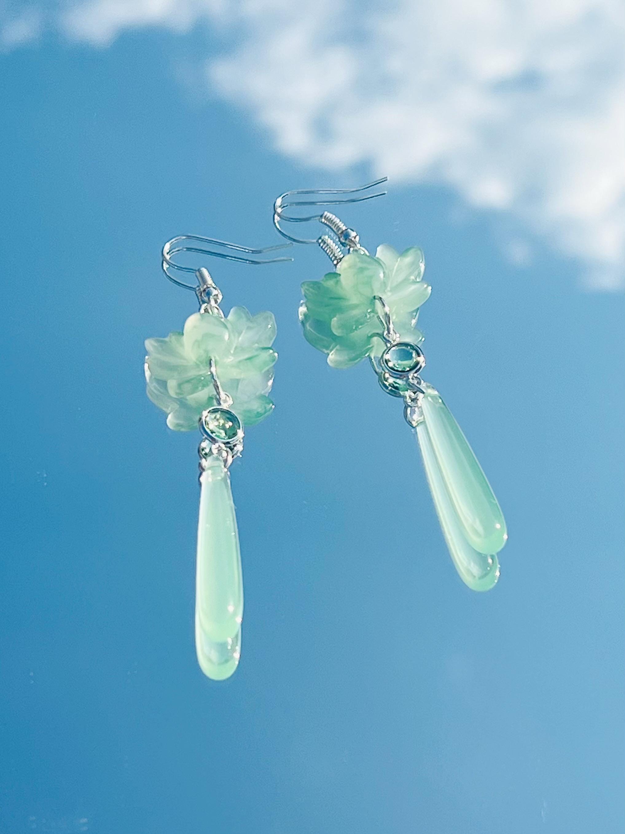 Imitation Green Jade Lotus Flower With Long Crystal Drops Oriental ...
