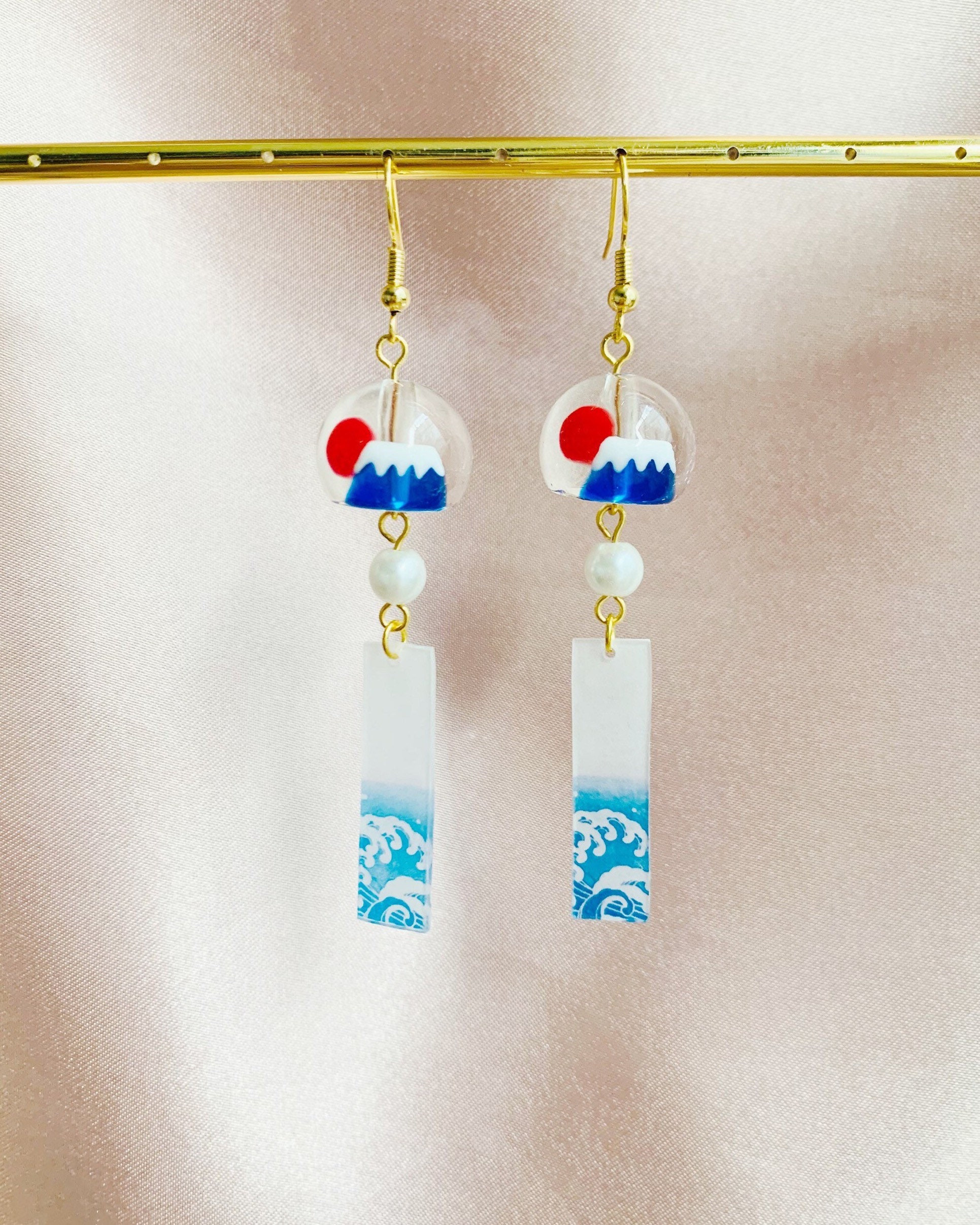 Japanese Wind Chime Style Resin Mt Fuji and Sun With Sea Wave Drop ...