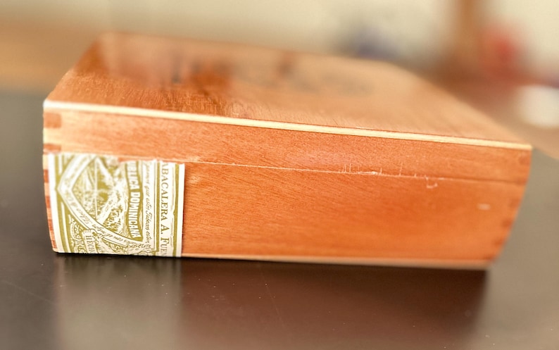 Ashton Churchill Empty Wooden Cigar Box Made in the DR *local Pickup ...