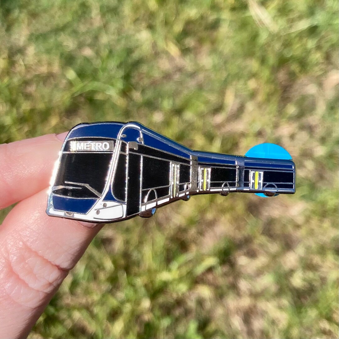 Brisbane Metro Hard Enamel Pin REDUCED - Etsy
