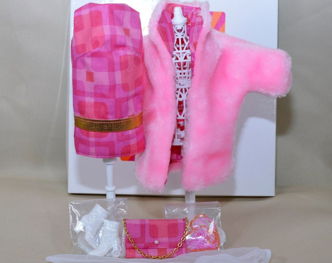 Barbie Rocky Mountain Mod "so Hip It Hurts" 2002 National Barbie Doll ...