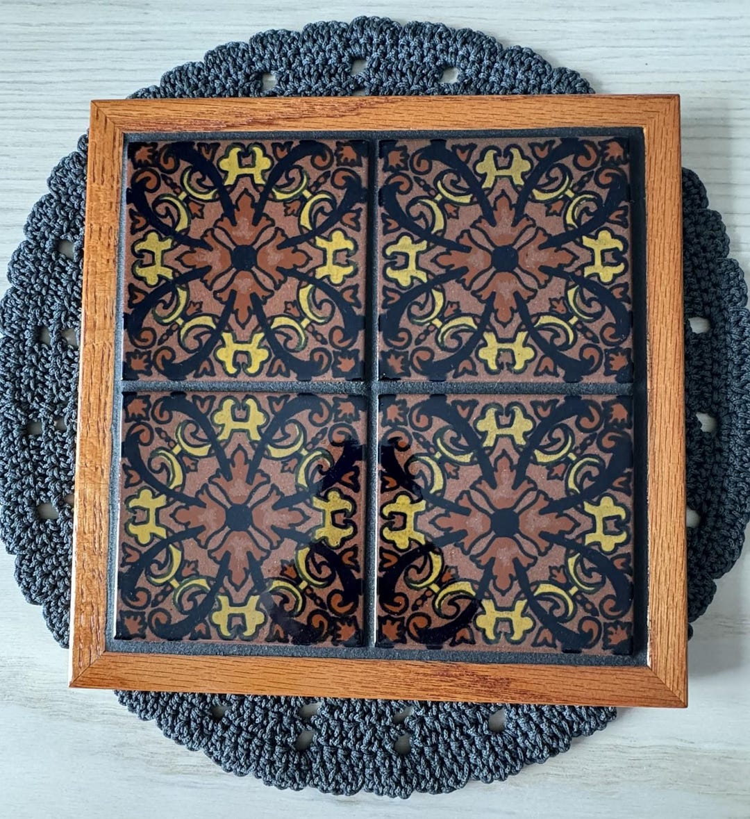 Handcrafted Tile Trivet in Oak Wood Frame 10 1/2 " X 10 1/2" Outside ...