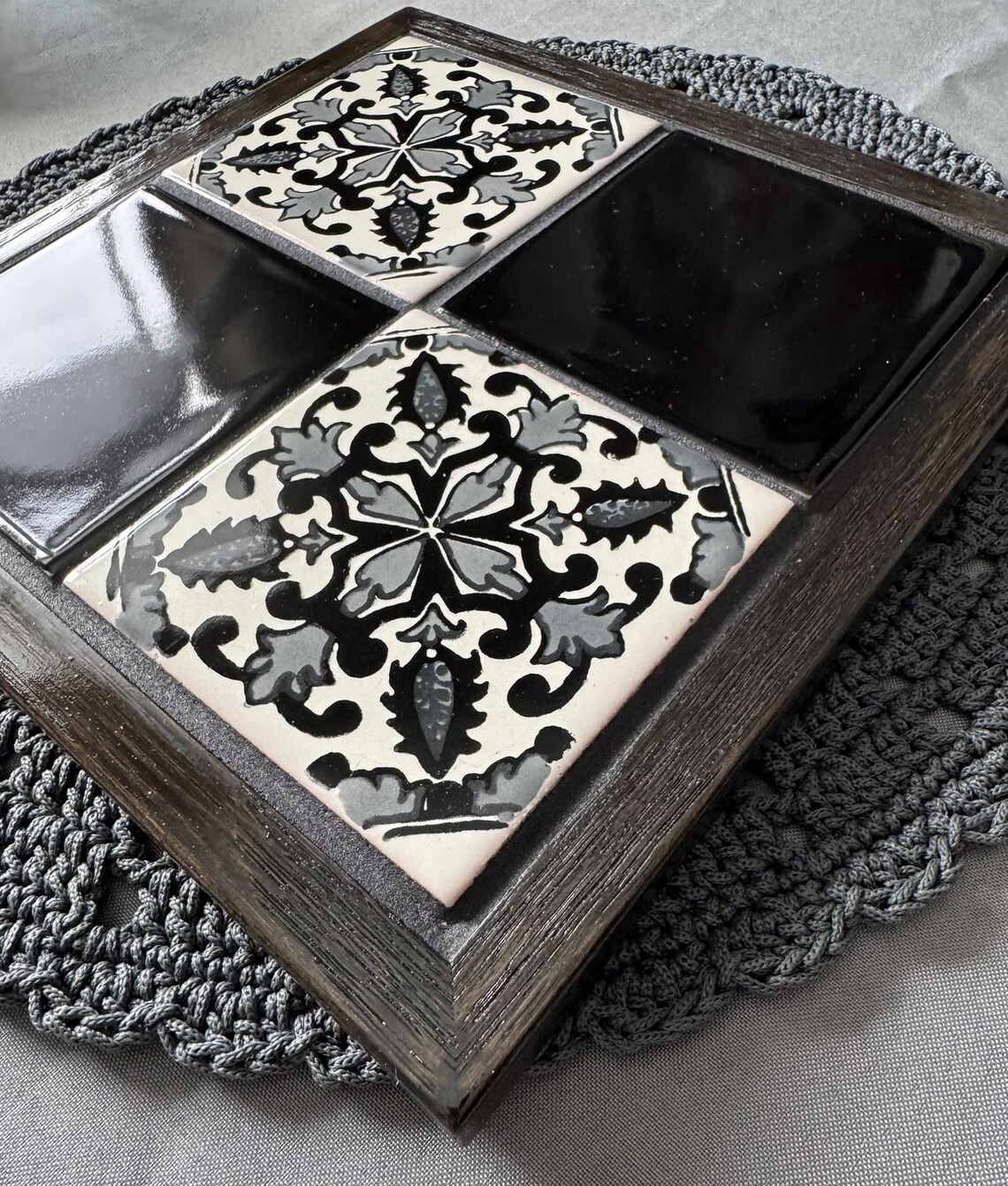Handcrafted Tile Trivet in Oak Wood Frame 10 1/2" X 10 1/2" Outside ...