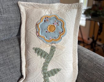 Vintage Flower Pillows, Farmhouse Style Pillows, Shabby Chic Pillows ...