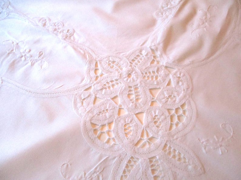 Vintage Battenburg Lace Tablecloth/table Topper - Etsy