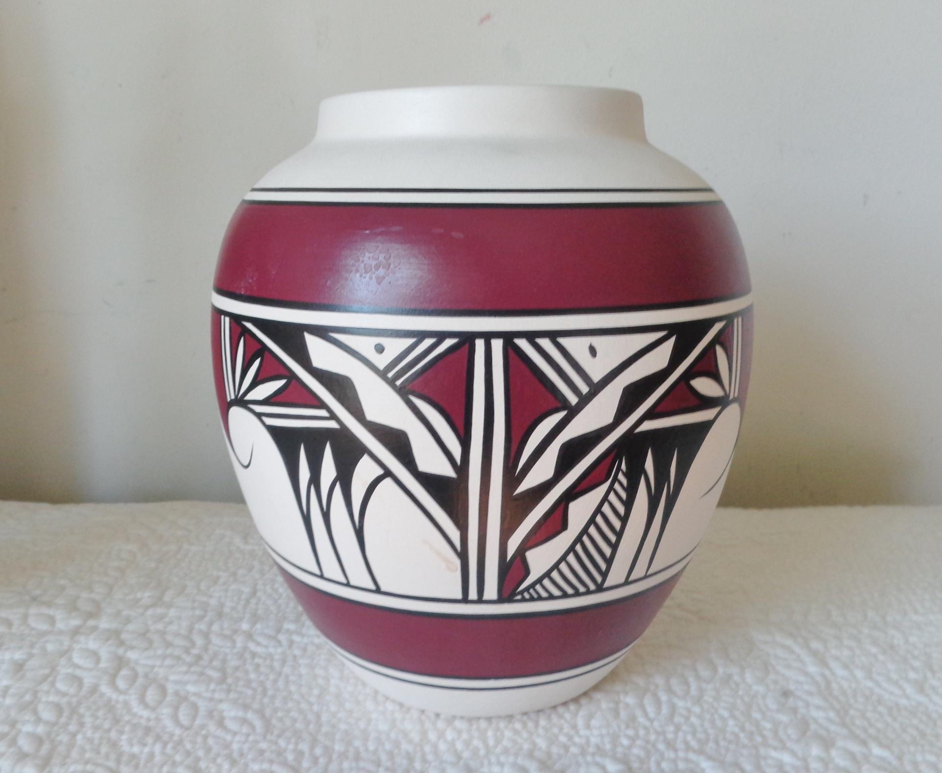 Set of 3 Signed Navajo Pottery Vessels - Etsy