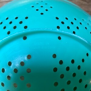 Vintage, 1960s, Jadeite, Tupperware, Colander, Made in England, Retro ...