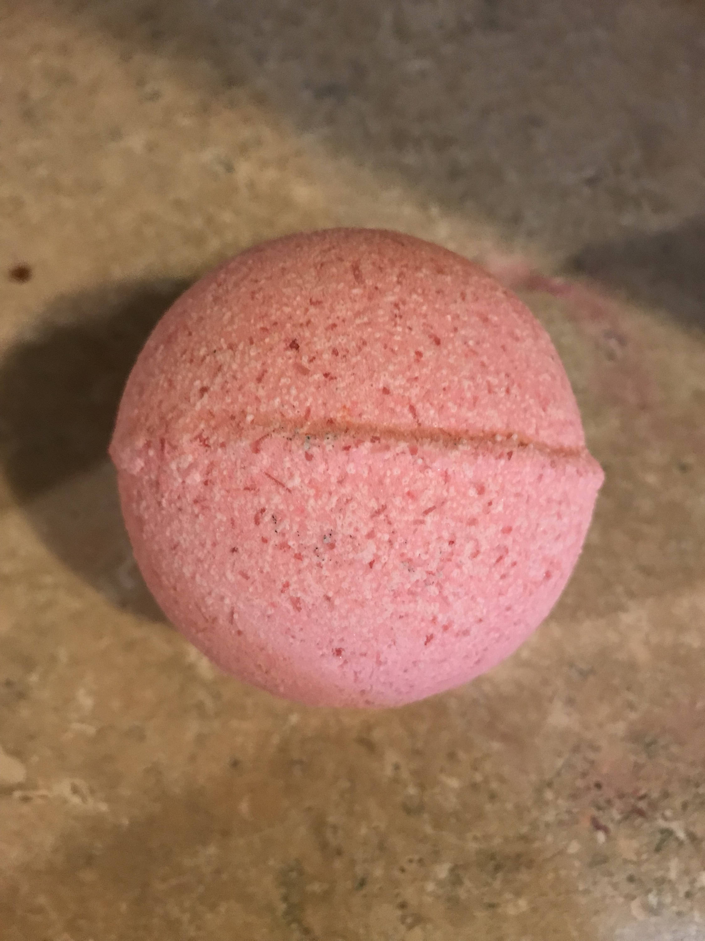 Handmade 5oz Small bath bomb - Etsy.de