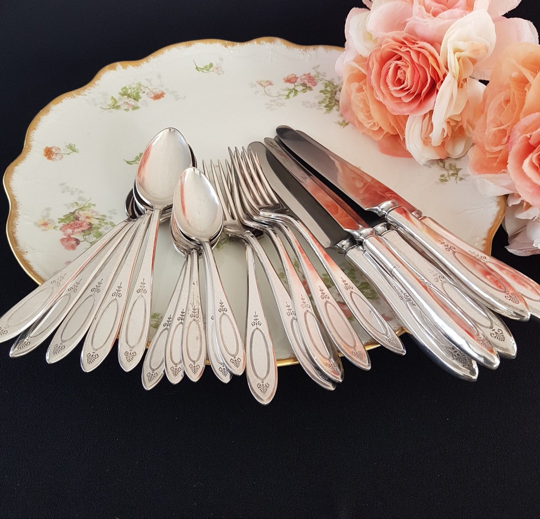 Community Plate ADAM 1917 Cutlery Set, 20 Pc Set, Service for 5, Fork ...