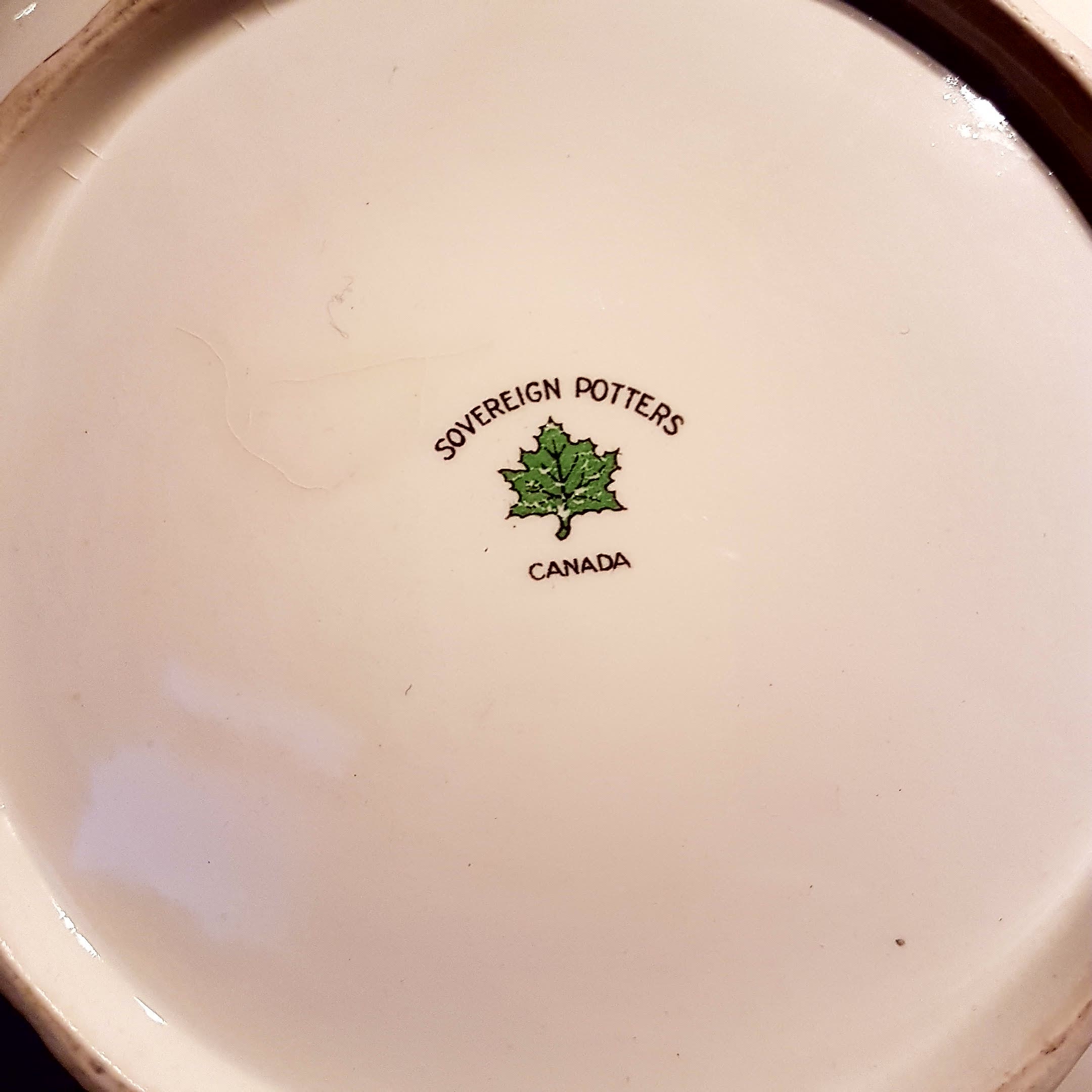 Sovereign Potters Canada HOLLY HOCK Covered Vegetable, Lidded Serving ...