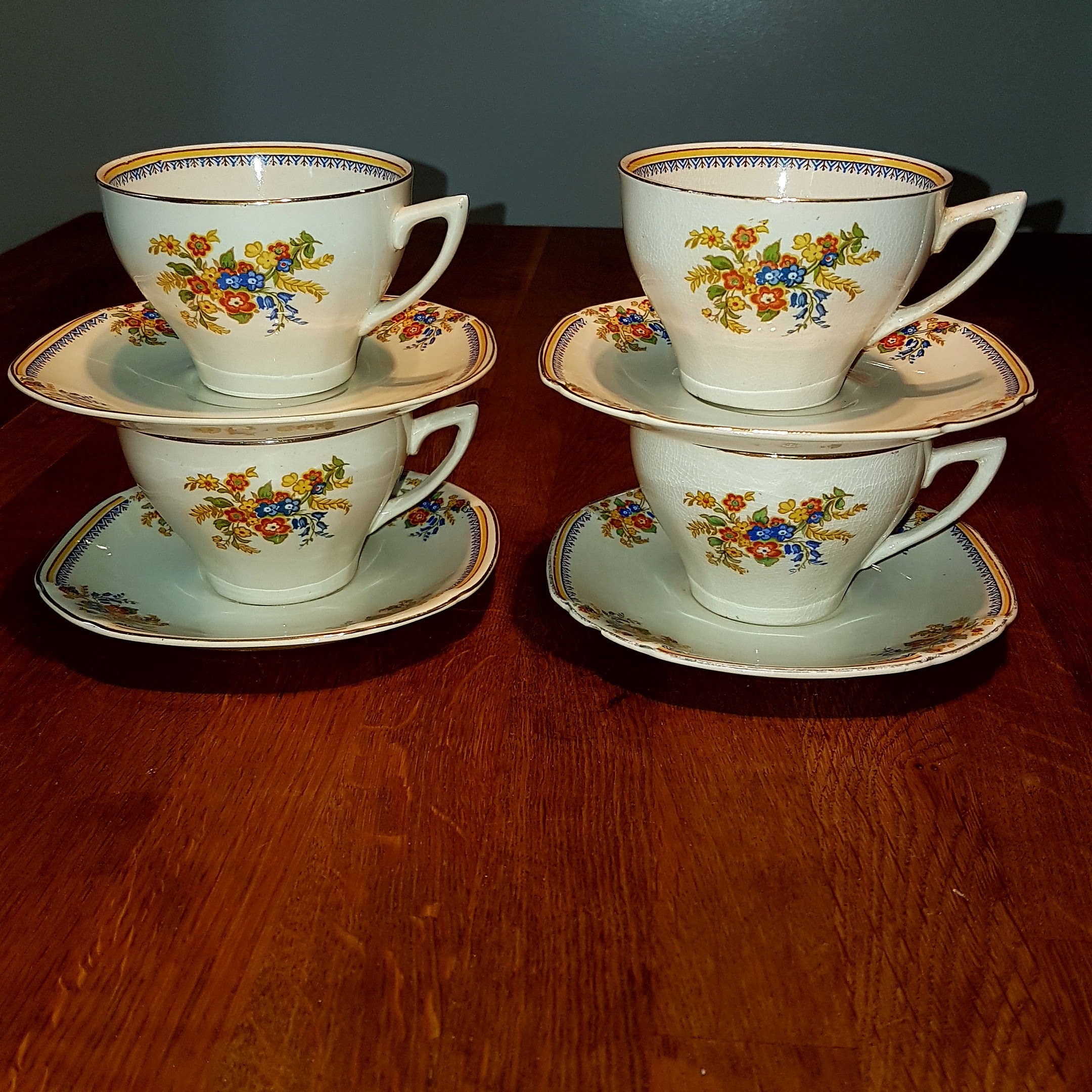 John Maddock & Sons / Royal Ivory in the ROYAL CAMERONIAN pattern ...