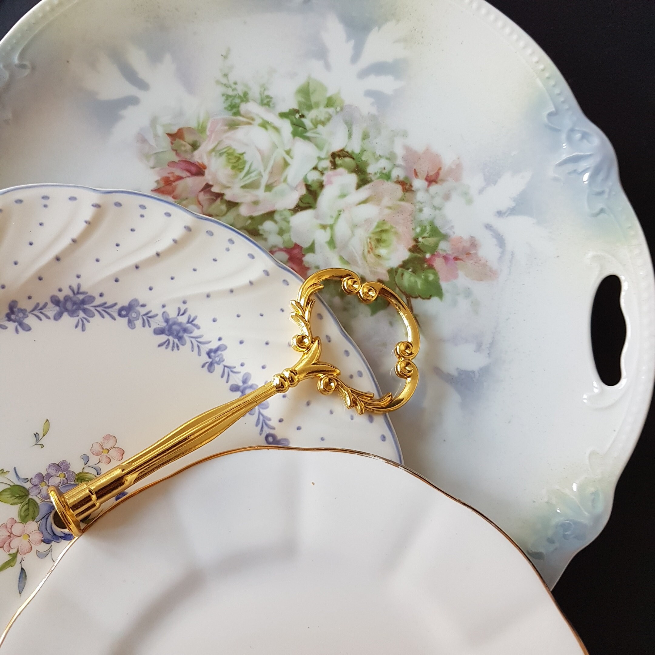 3 Tier Cake Stand, Mismatch Vintage Plates, Blue Purple White, Antique ...