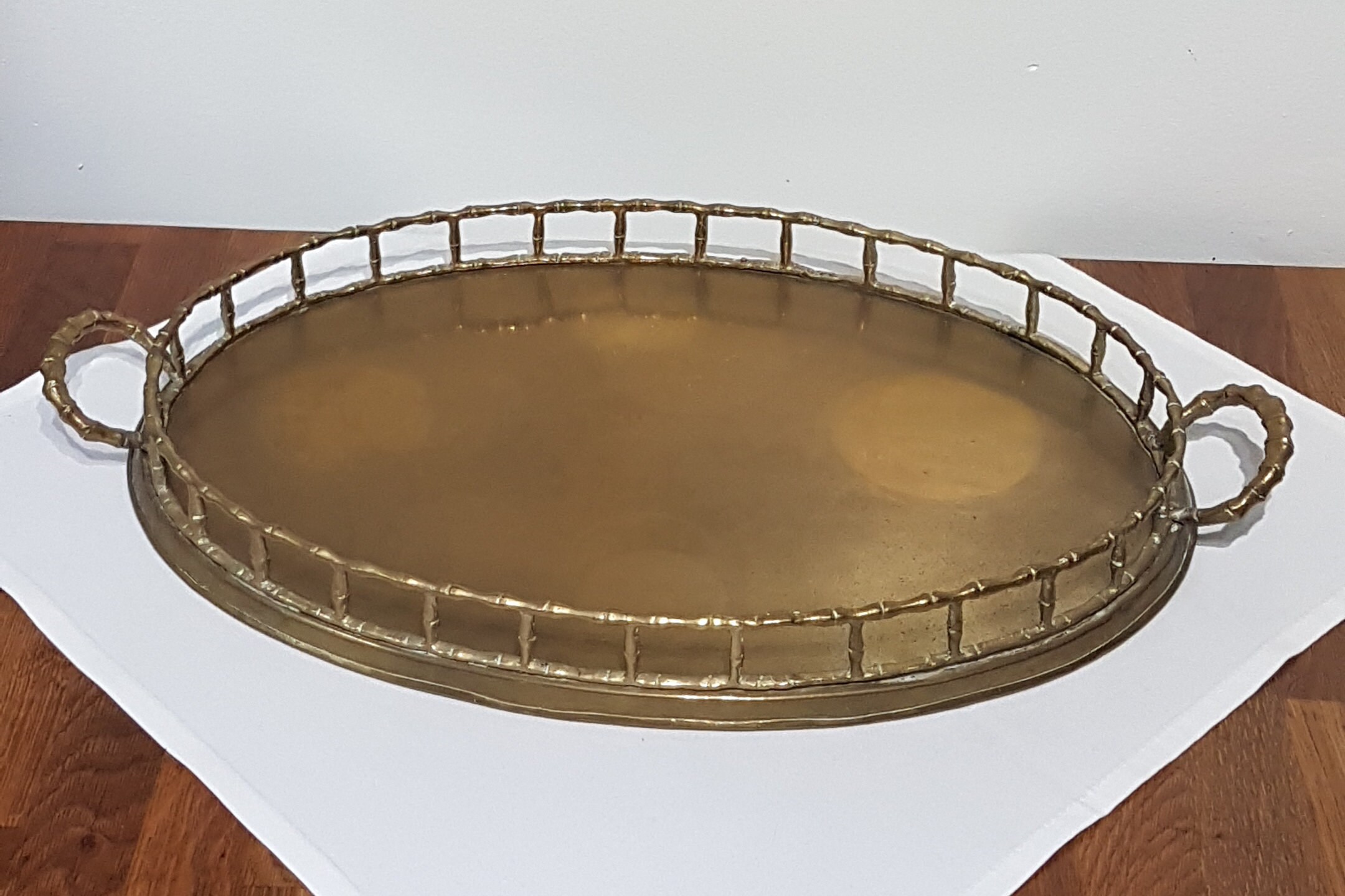 Vintage Brass Oval Rimmed Serving Tray w/Handles