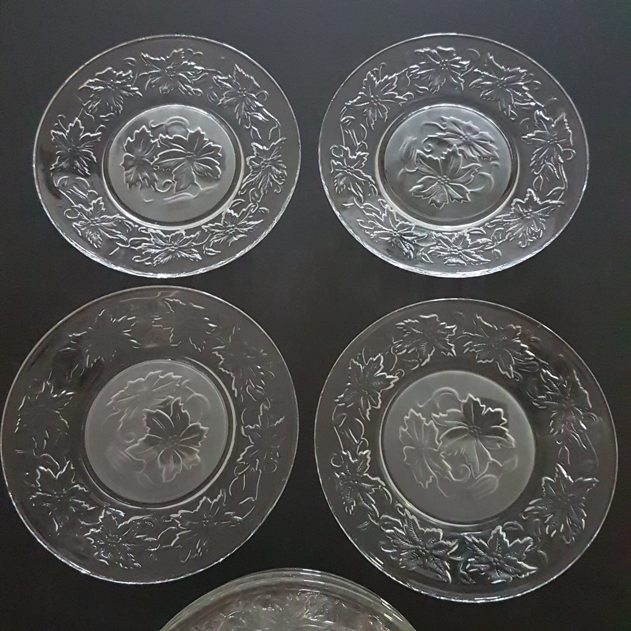 Princess House FANTASIA 6 Side Plate Set of 4, Poinsettia Dessert Plate ...