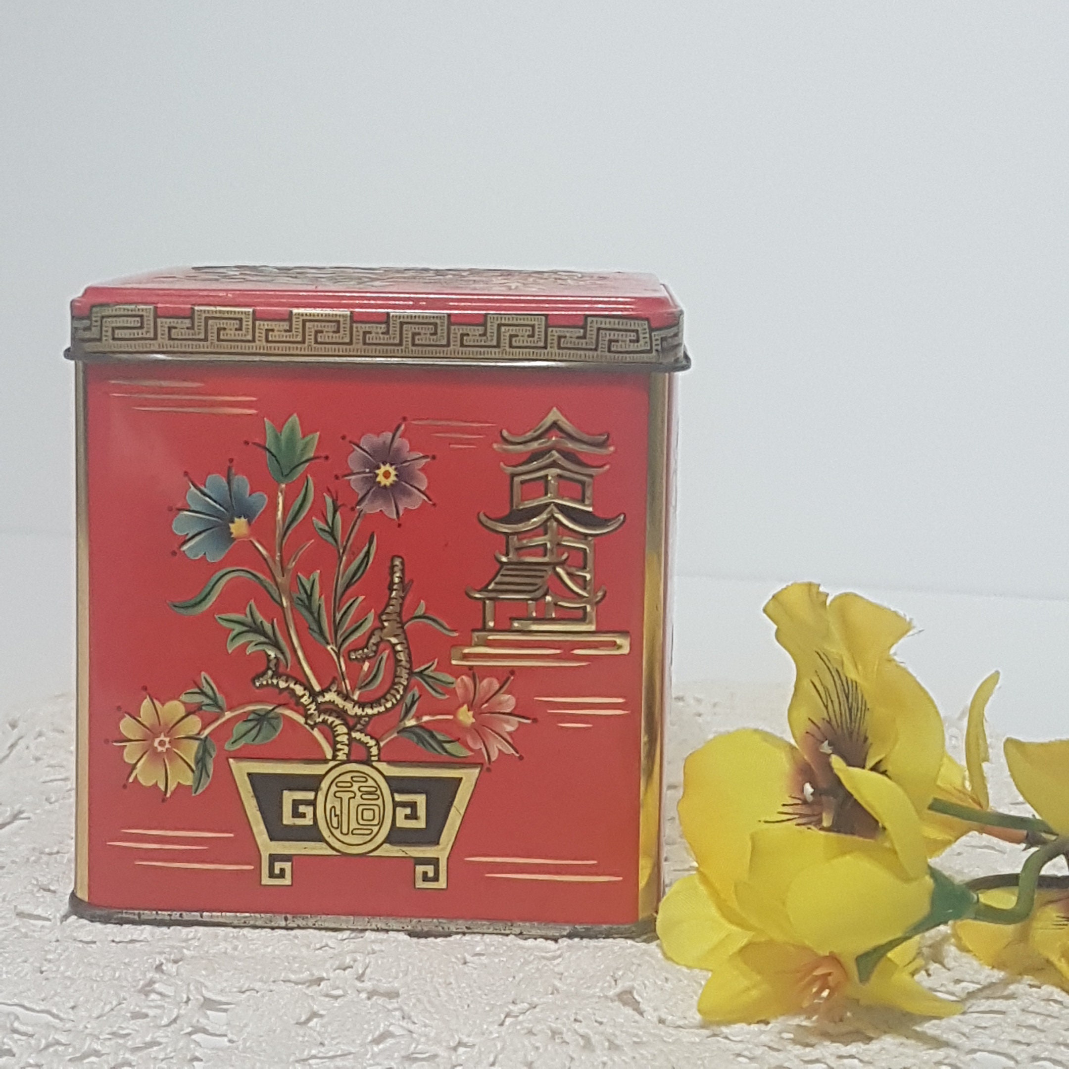 Vintage Red Grace Baret Ware Biscuit Tin Can, Asian Oriental, Red Small ...
