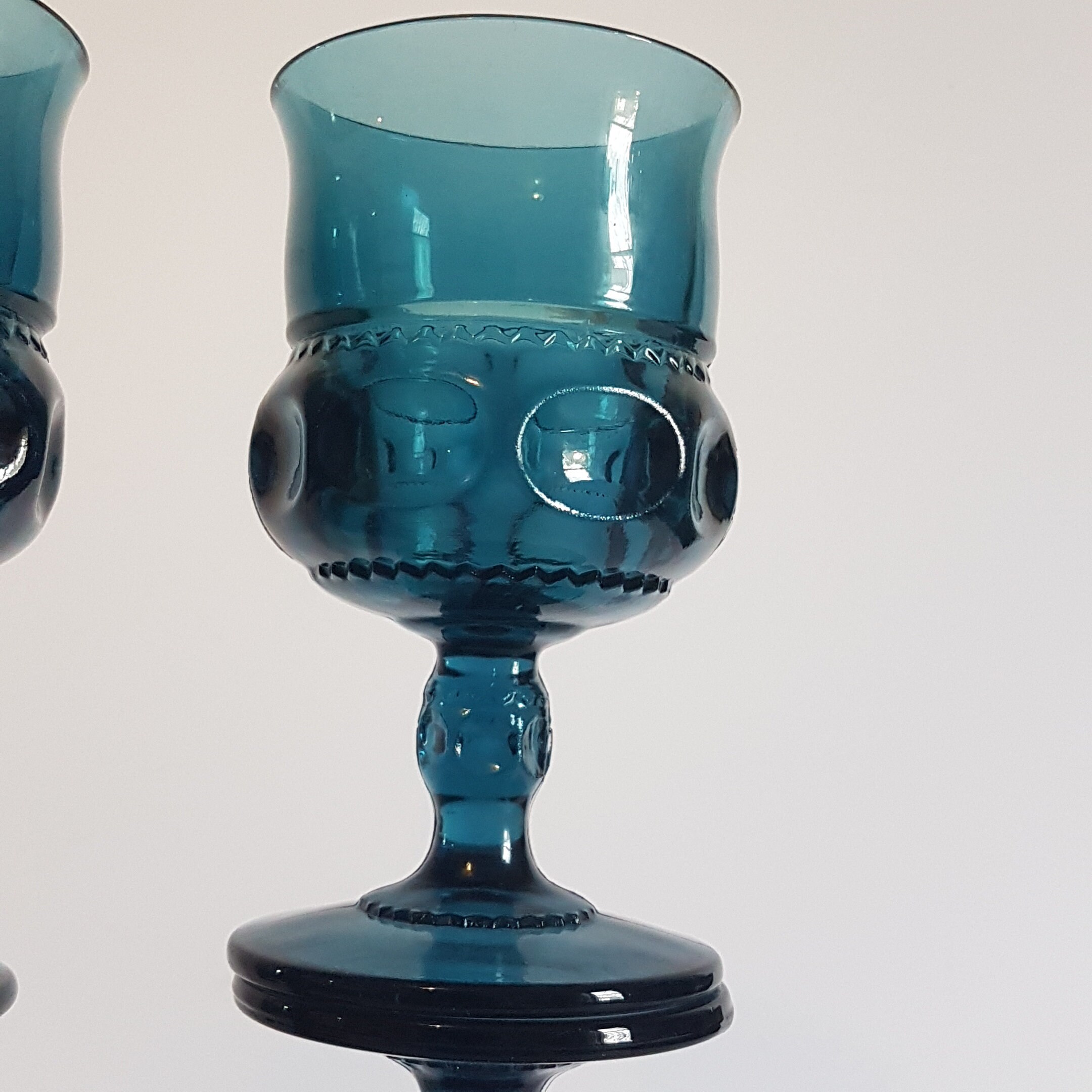 Set of 4 Vintage Indiana Glass Kings Crown, Blue Wine Glass, Blue ...