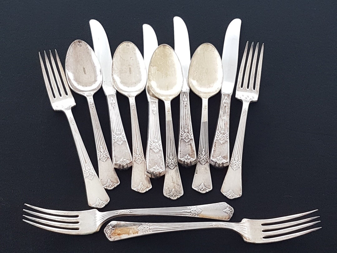 Wm Rogers Silverware Set GUILD CADENCE, 12 Pc Silver Plate Set, 4 ...