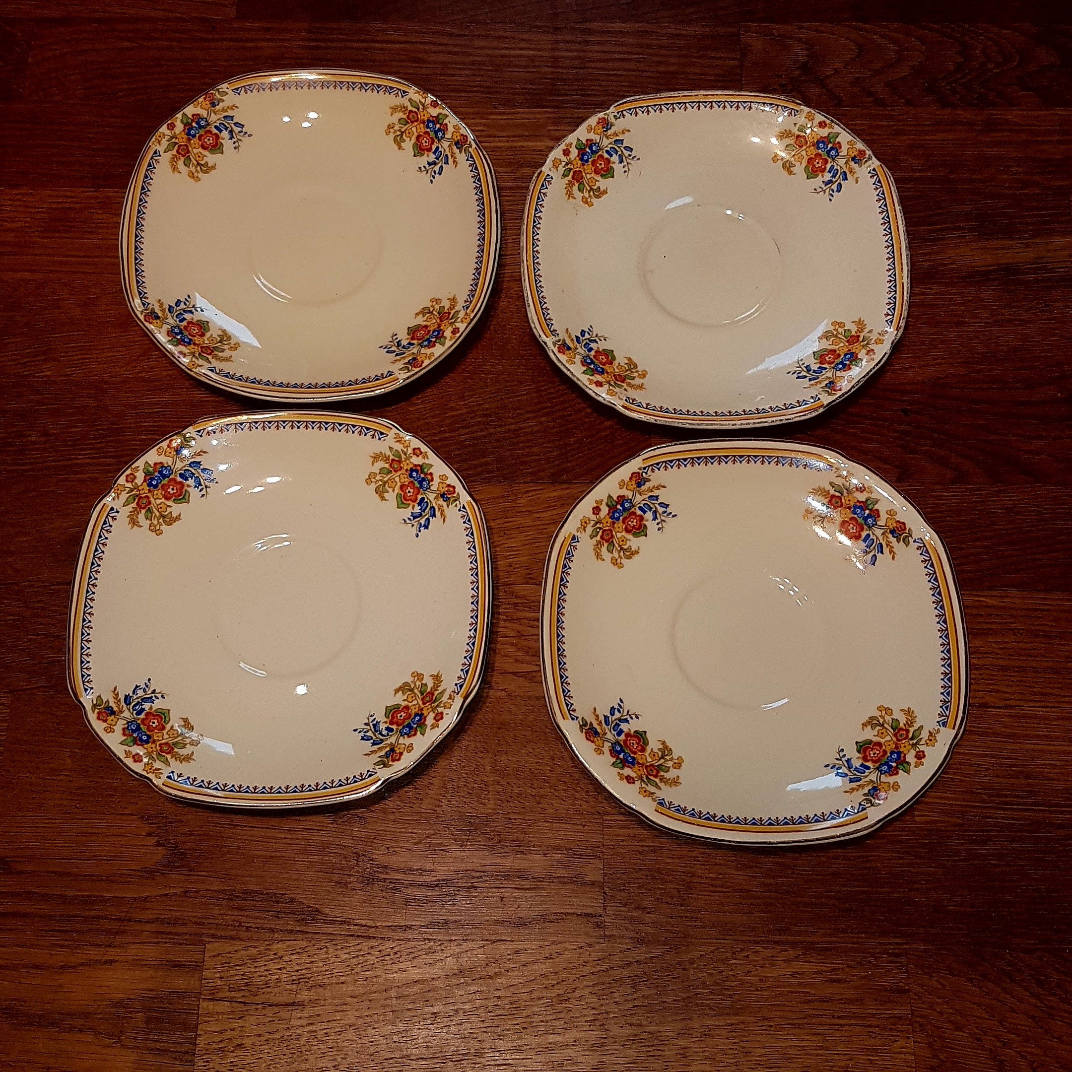 John Maddock & Sons / Royal Ivory in the ROYAL CAMERONIAN pattern ...