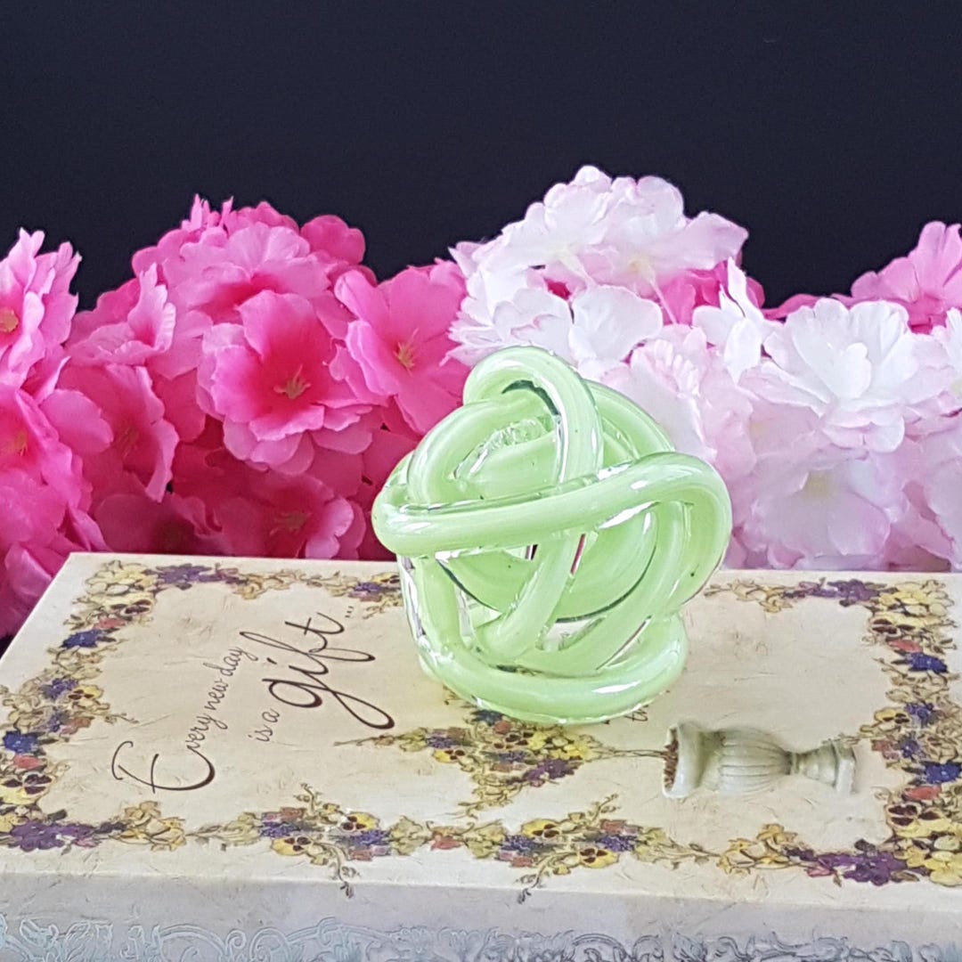 Vintage 3-inch Lime Green Abstract Glass Orb Infinity Knot Sculpture ...