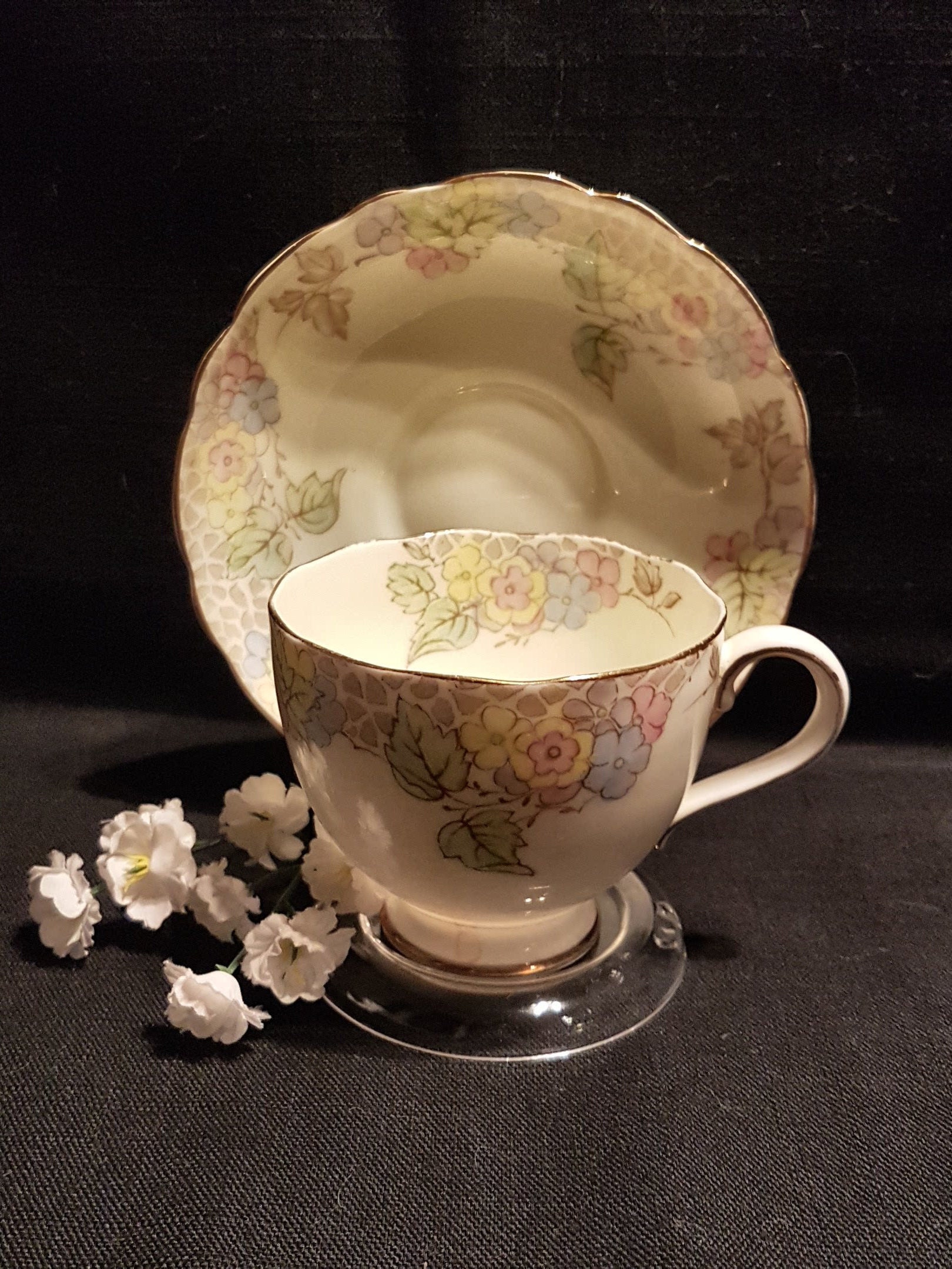 Vintage Radford Bone China / Fenton England / Cythnia Pattern / Teacup ...