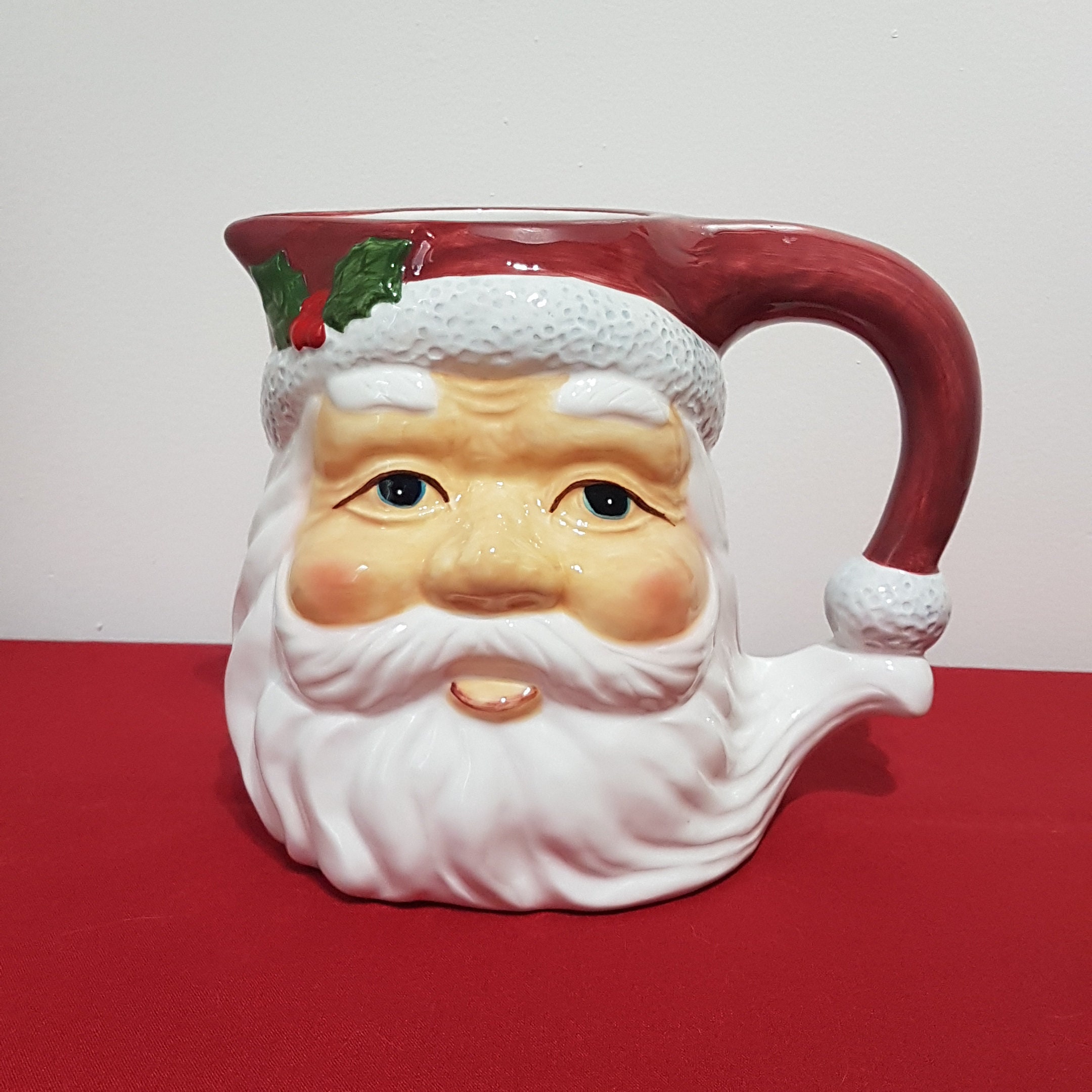 Ceramic Santa Pitcher Jug, Christmas Entertaining, Christmas Table Decor