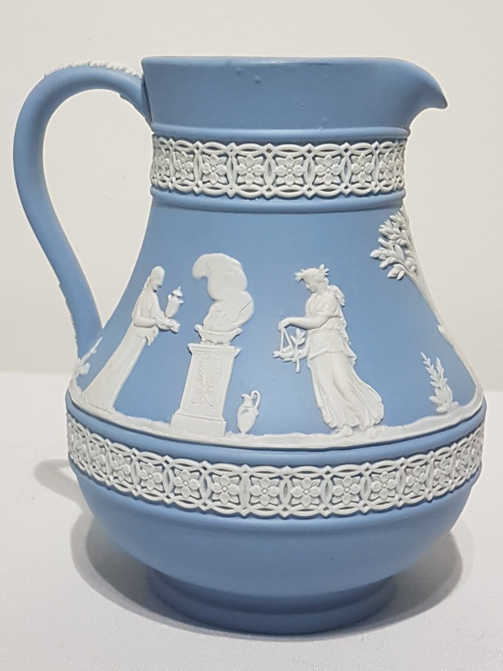 1953 Wedgwood Jasperware Blue and White Jasper, 5 1/4 Etruscan Jug, i953, No glaze, Collectible ...