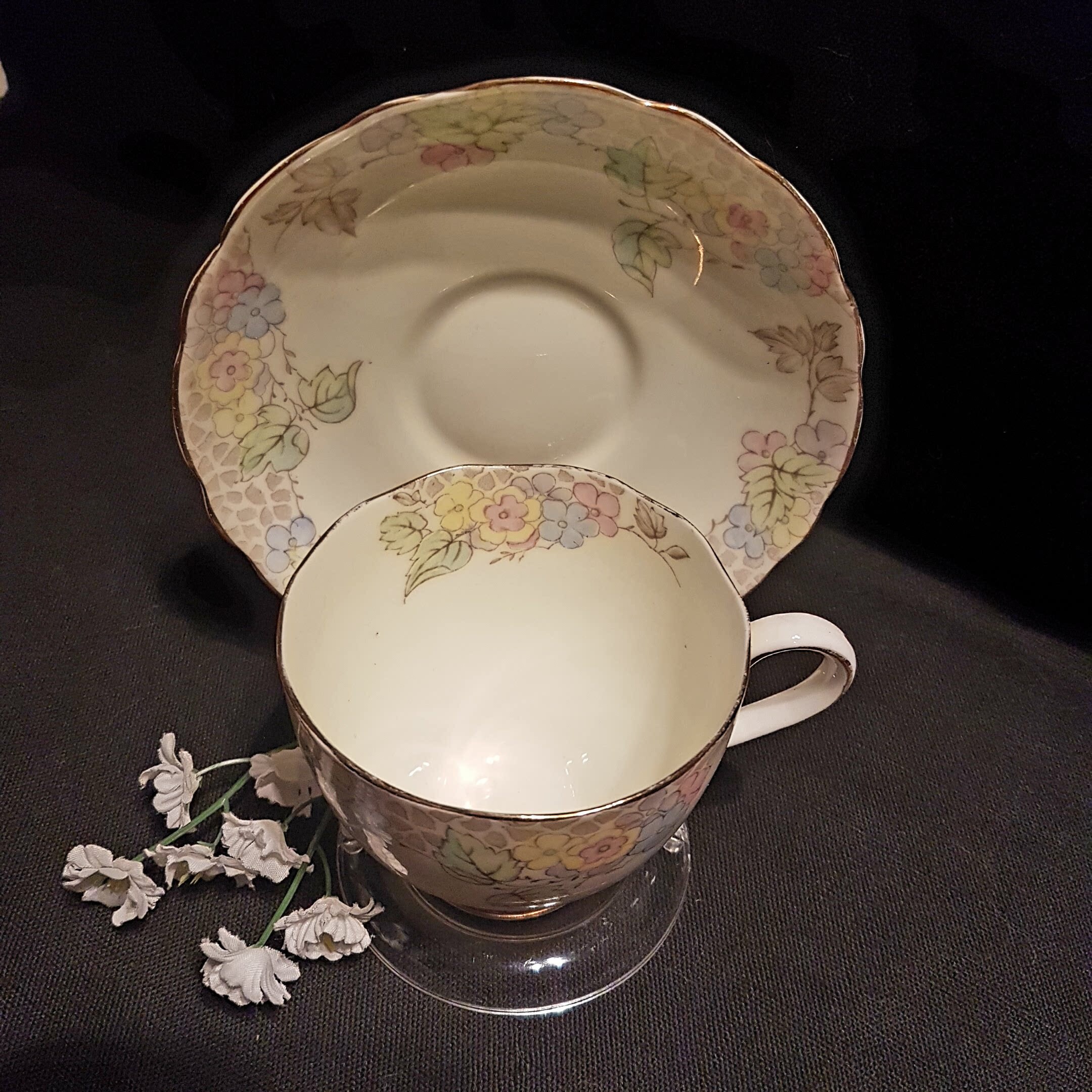 Vintage Radford Bone China / Fenton England / Cythnia Pattern / Teacup ...
