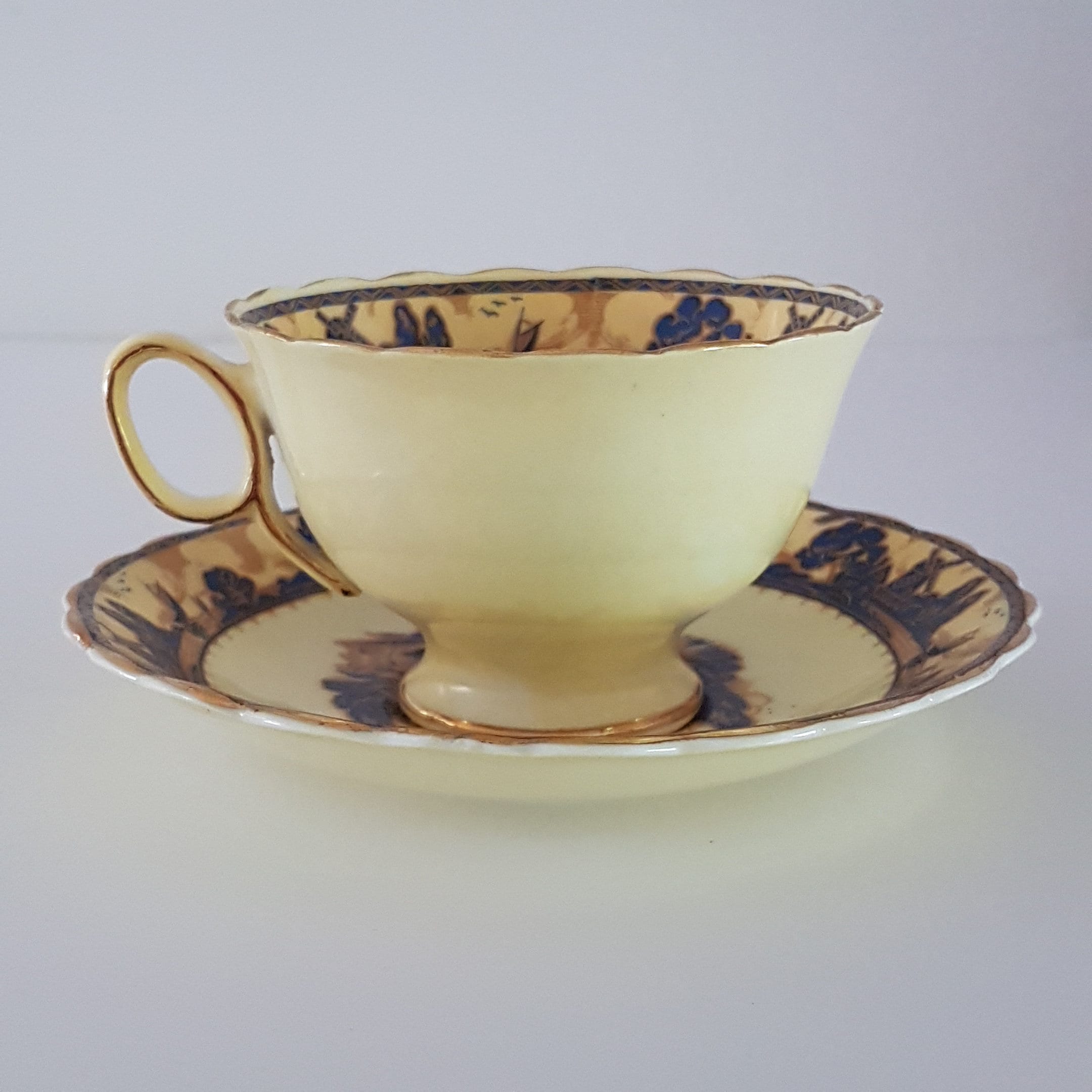 ANTIQUE Atlas China Teacup, Antique Tea Cup Collector, Grimwades Stoke ...