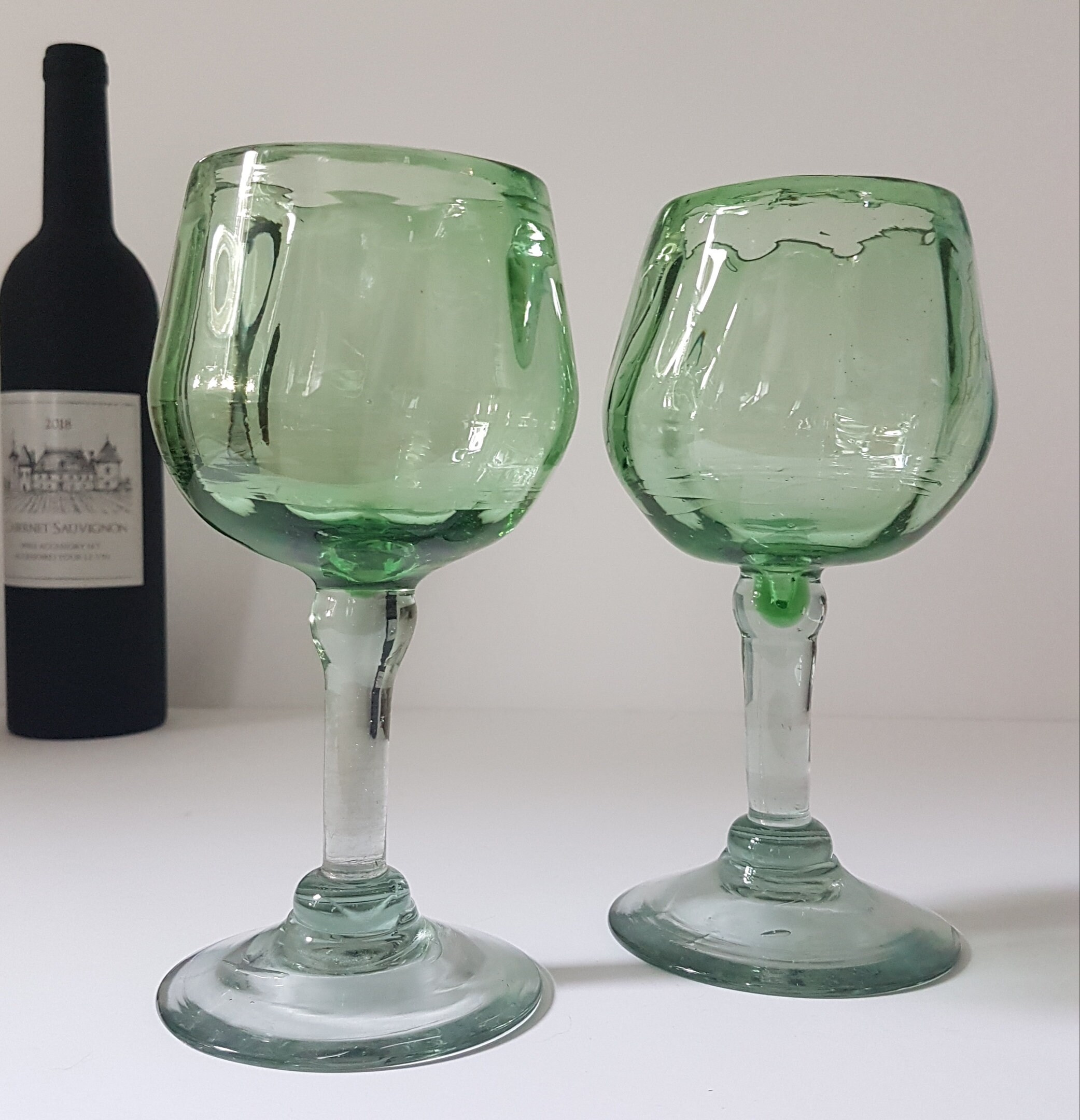 Green Wine Glasses Set Of 2 Hand Blown Glass Green Bowl With Clear Stem Cocktail Glasses