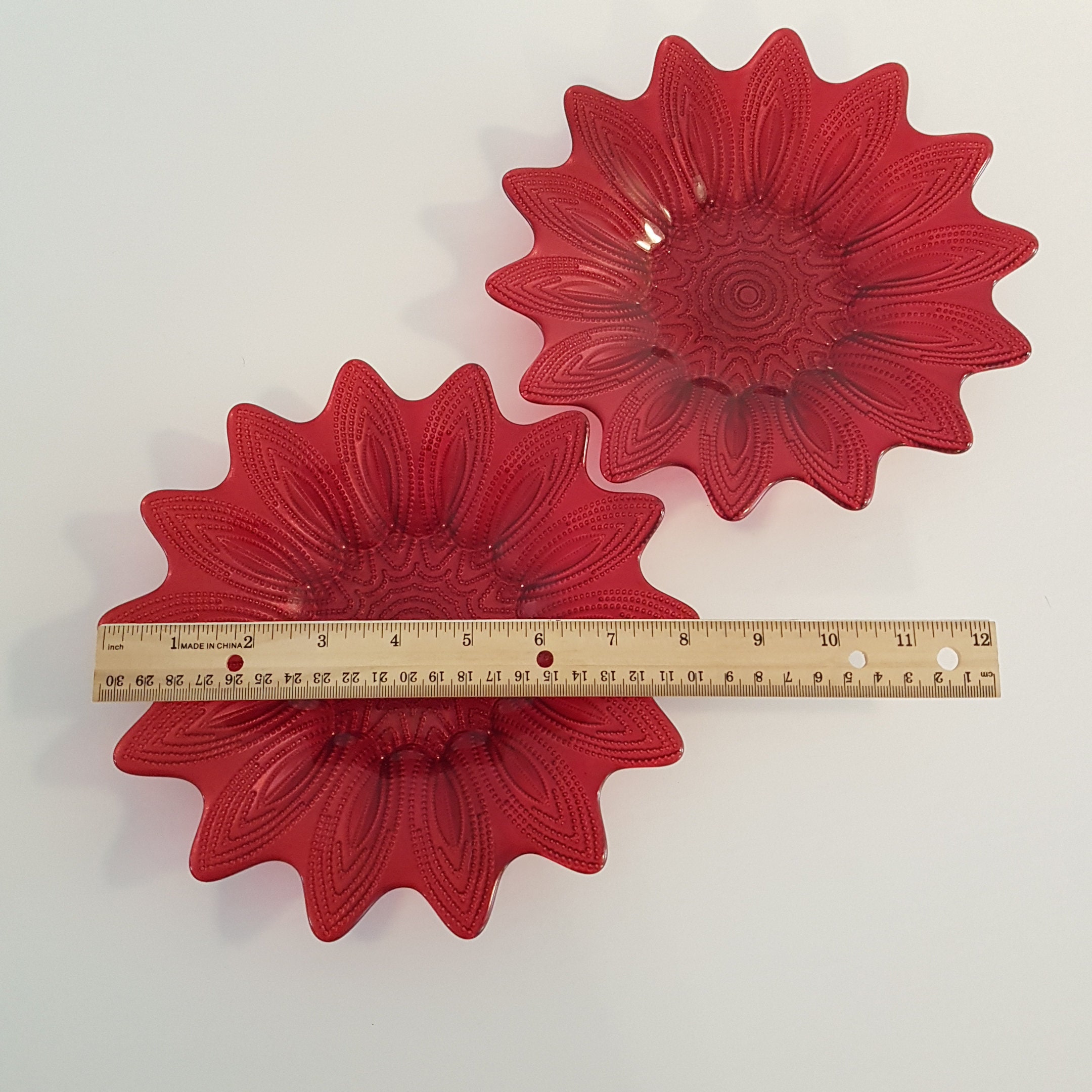 Pair of Red Pink Pressed Glass Flower Shaped Plates, Sunburst Shape ...