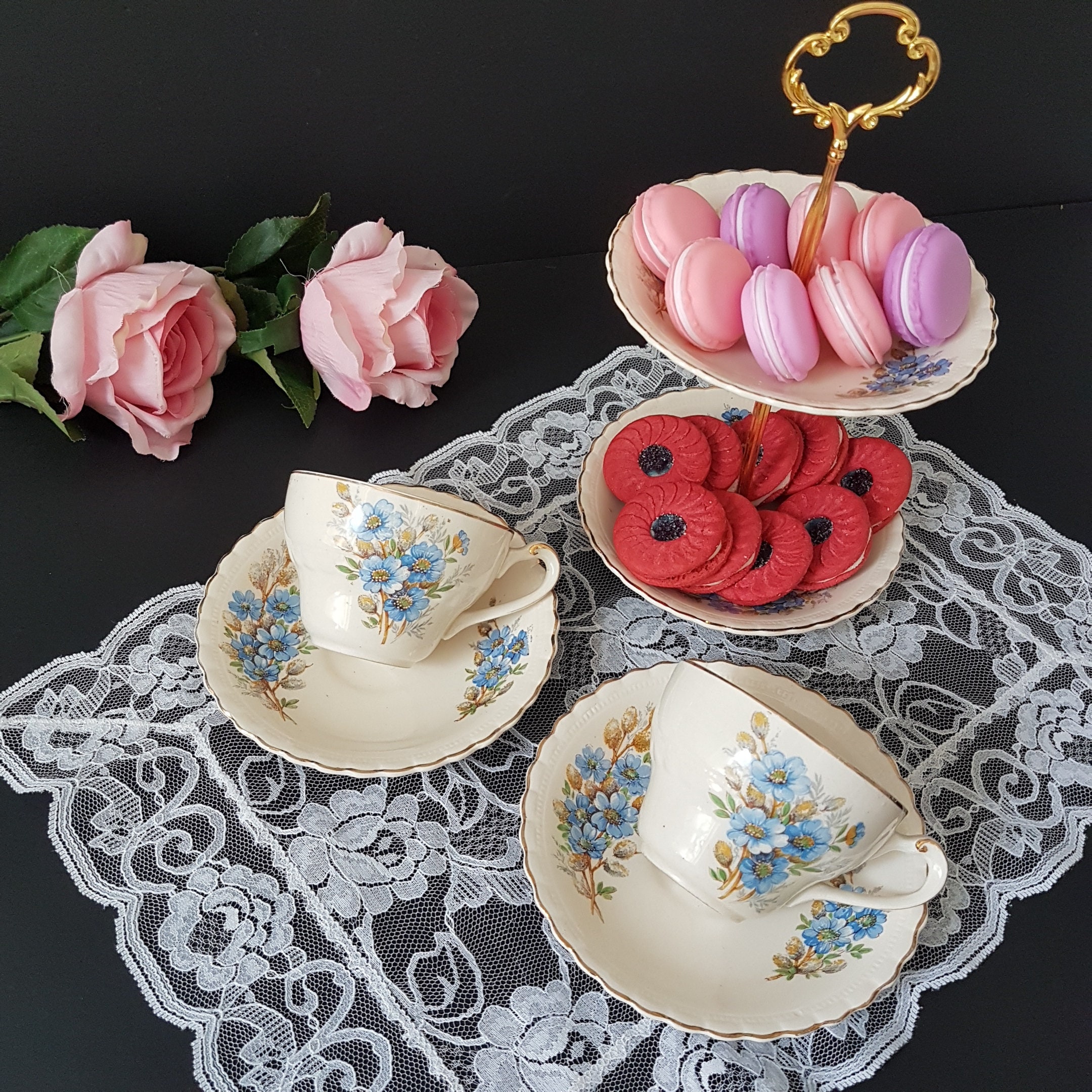 2 Tier Cake Stand with 2 Matching Tea Cup and Saucers, JG Meakin PUSSY ...