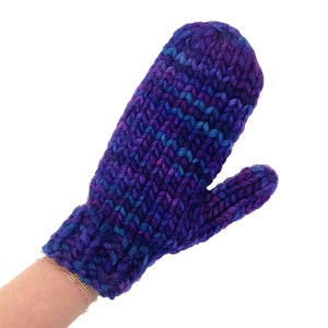 EASY BULKY MITTENS | My First Super Bulky Easy Mittens Knitting Pattern ...