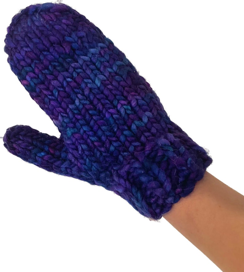 EASY BULKY MITTENS | My First Super Bulky Easy Mittens Knitting Pattern ...