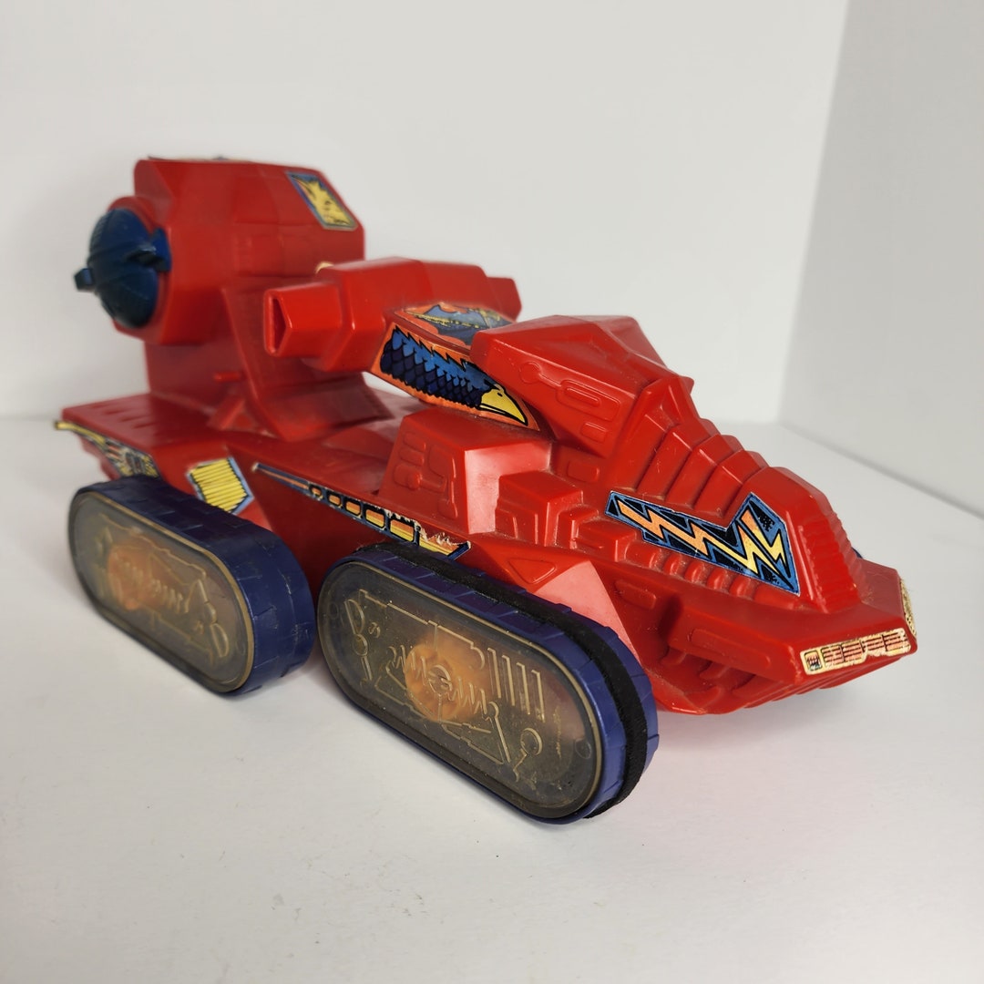 Attak Trak WORKING Vintage Heman MOTU Action Figure He Man Masters of ...