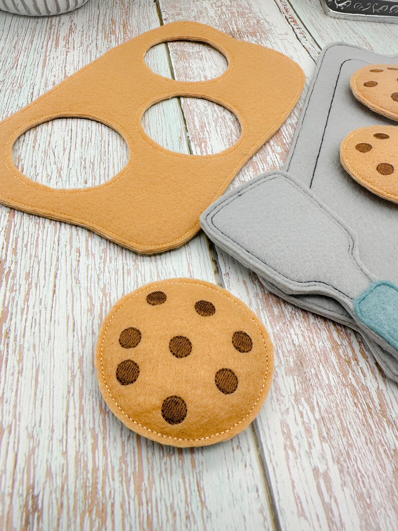 Felt Play Food - Chocolate Chip Cookie Baking Set - Pretend Play ...