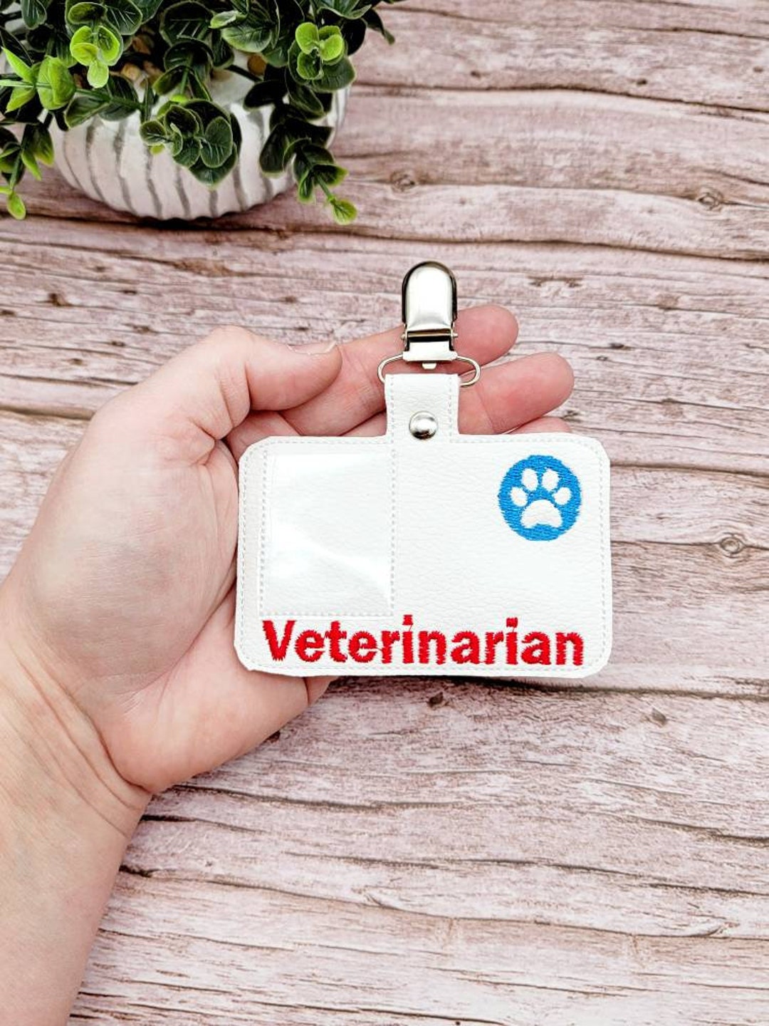 Pretend Play Veterinary ID Badge - Etsy