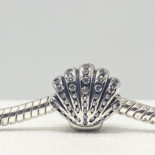 Shell Charm Bracelet - Etsy