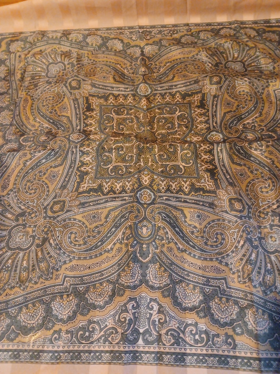 Old Vintage Beautiful Scarf - Etsy