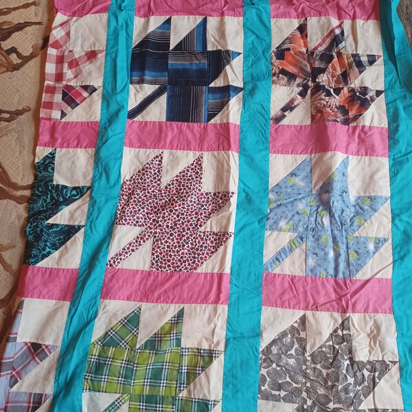 Maple Leaf Quilt - Etsy