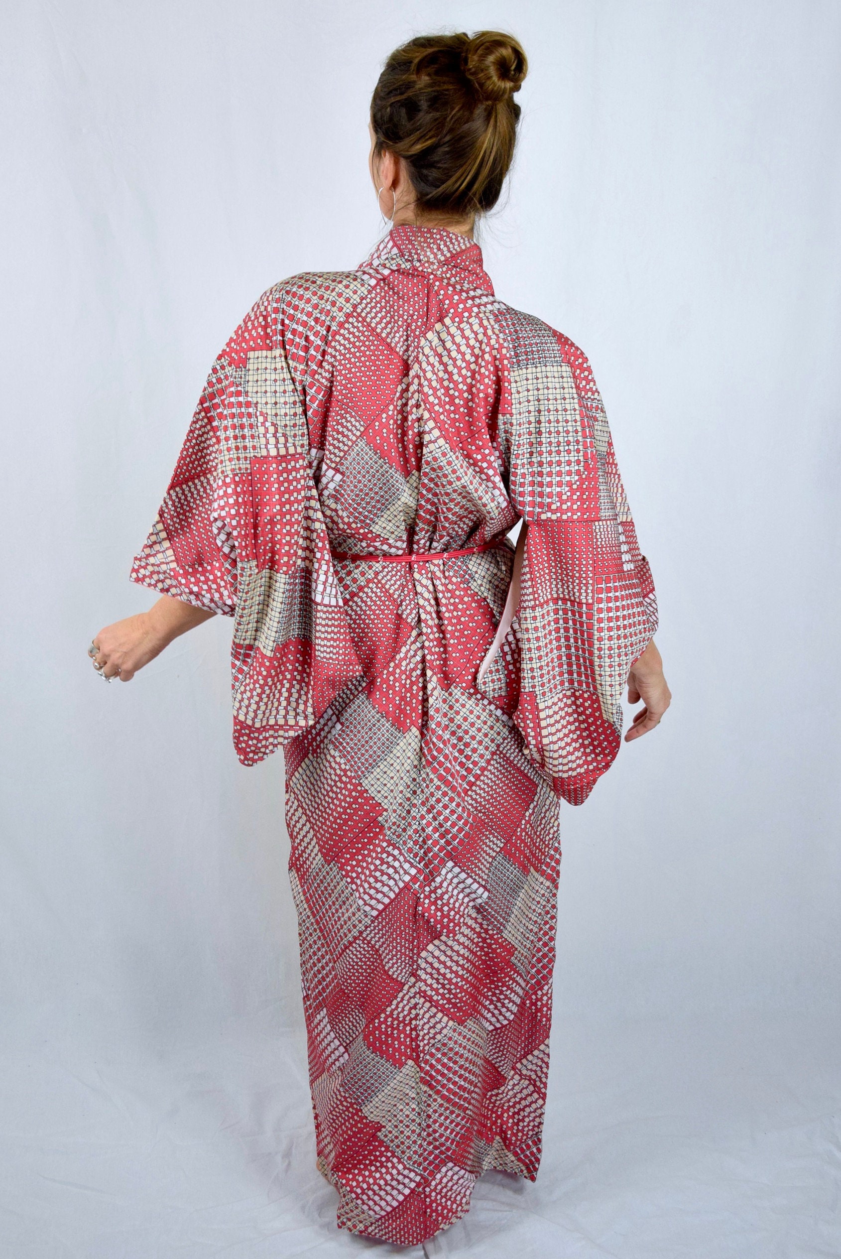 Japanese Vintage Kimono Robe in pink with free Obijime belt, cleaned ...