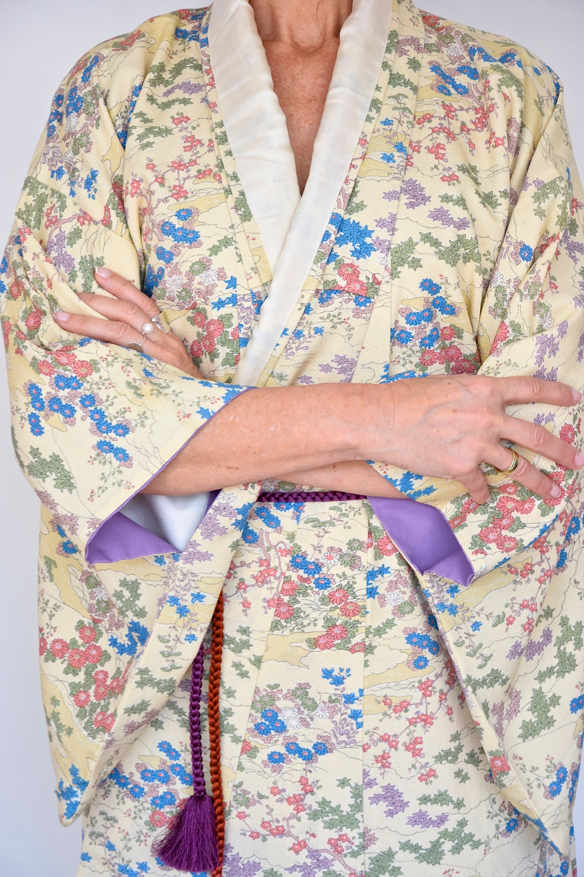 Japanese Vintage Kimono Robe Silk with flower pattern, Spring Kimono ...