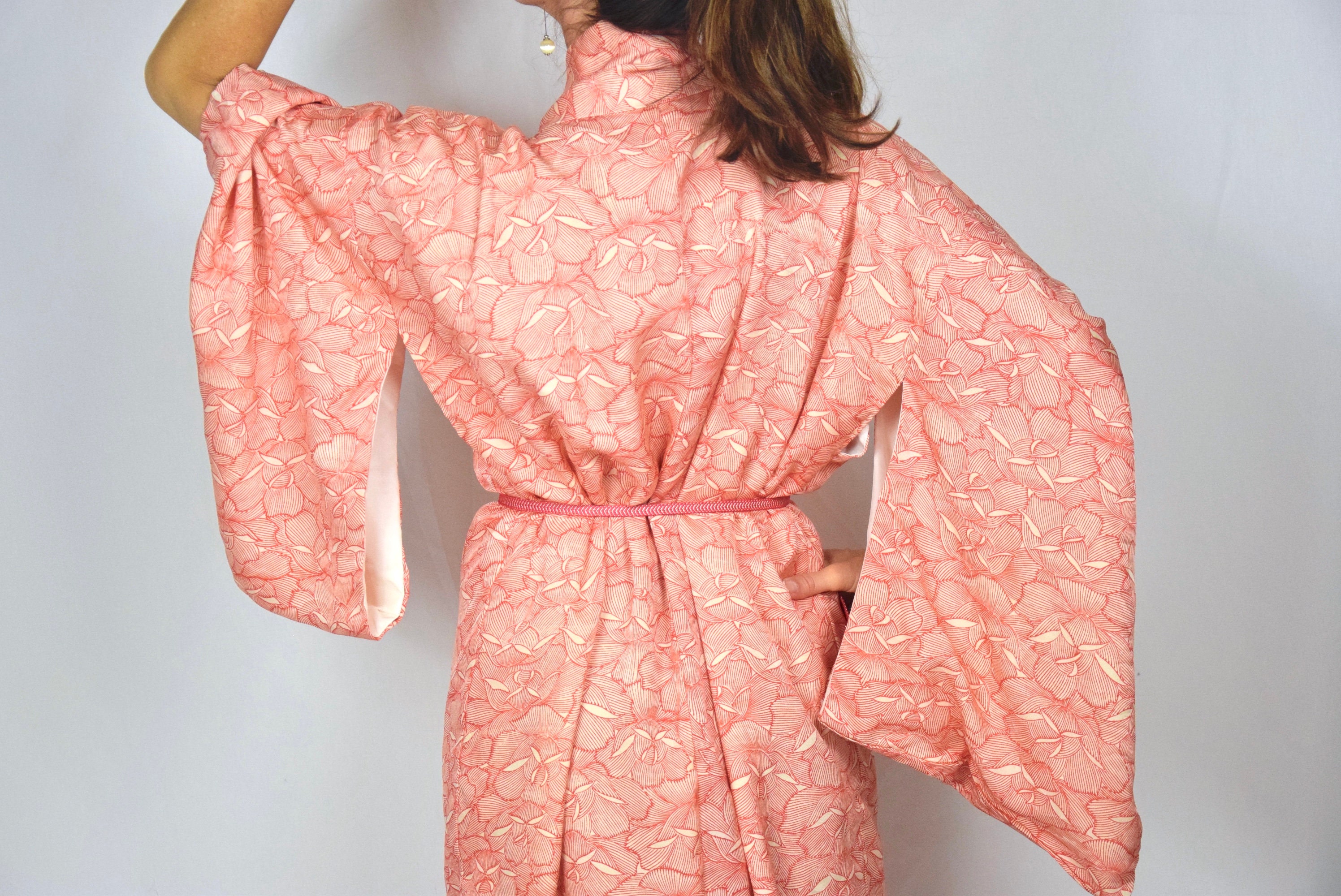 Japanese Vintage Kimono Robe Silk pink with Orchids and silk Obijime ...