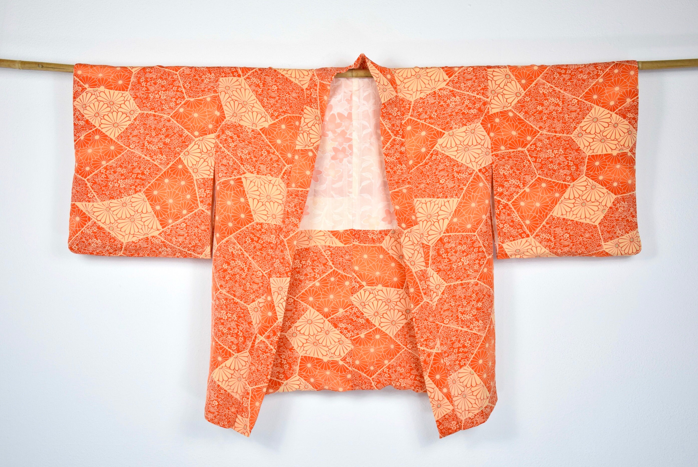 Cleaned Original Japanese Vintage Haori, short silk Kimono Jacket in ...