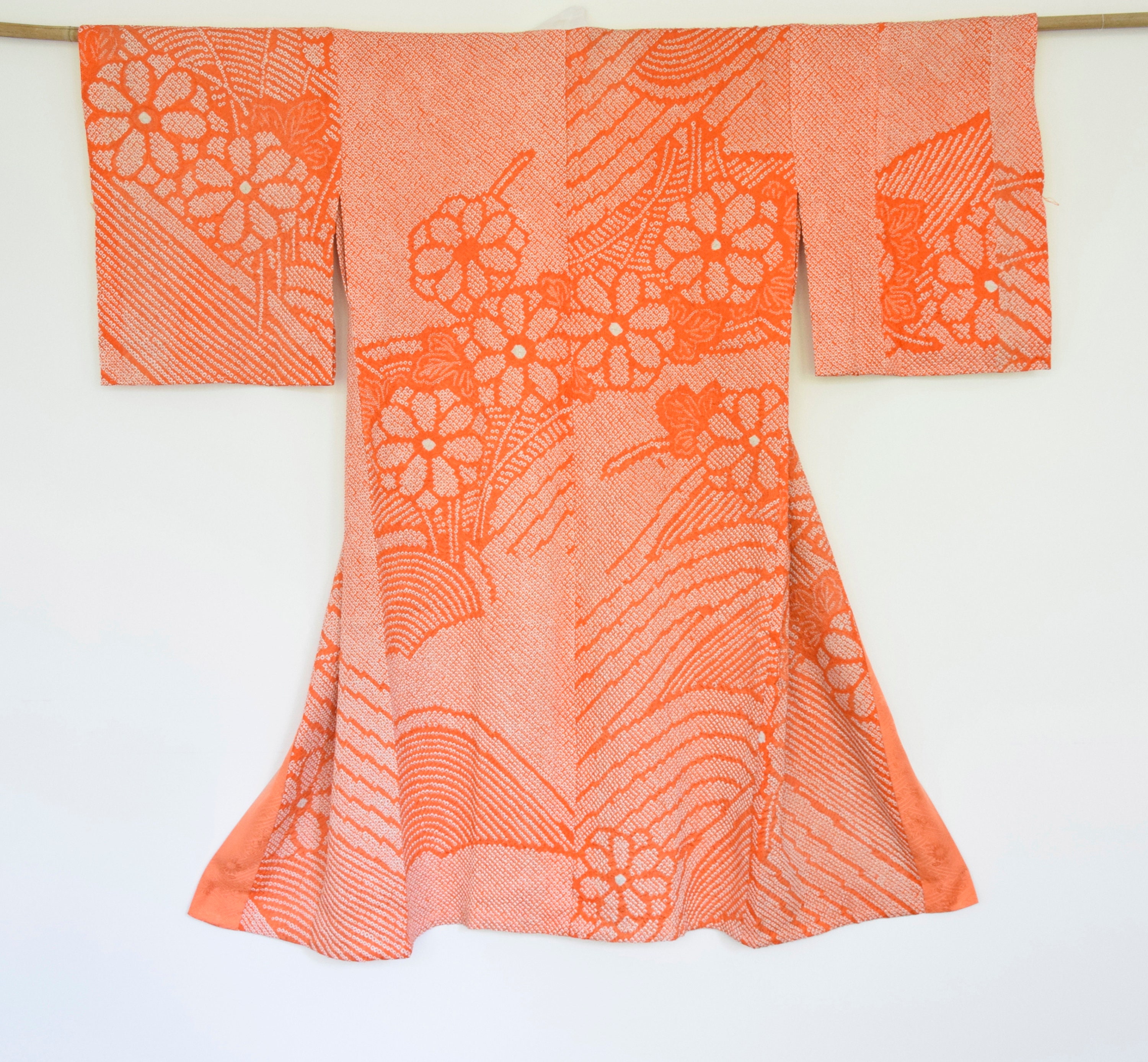 Vintage Kimono, special silk Kimono orange, handmade, Shibori Batik ...