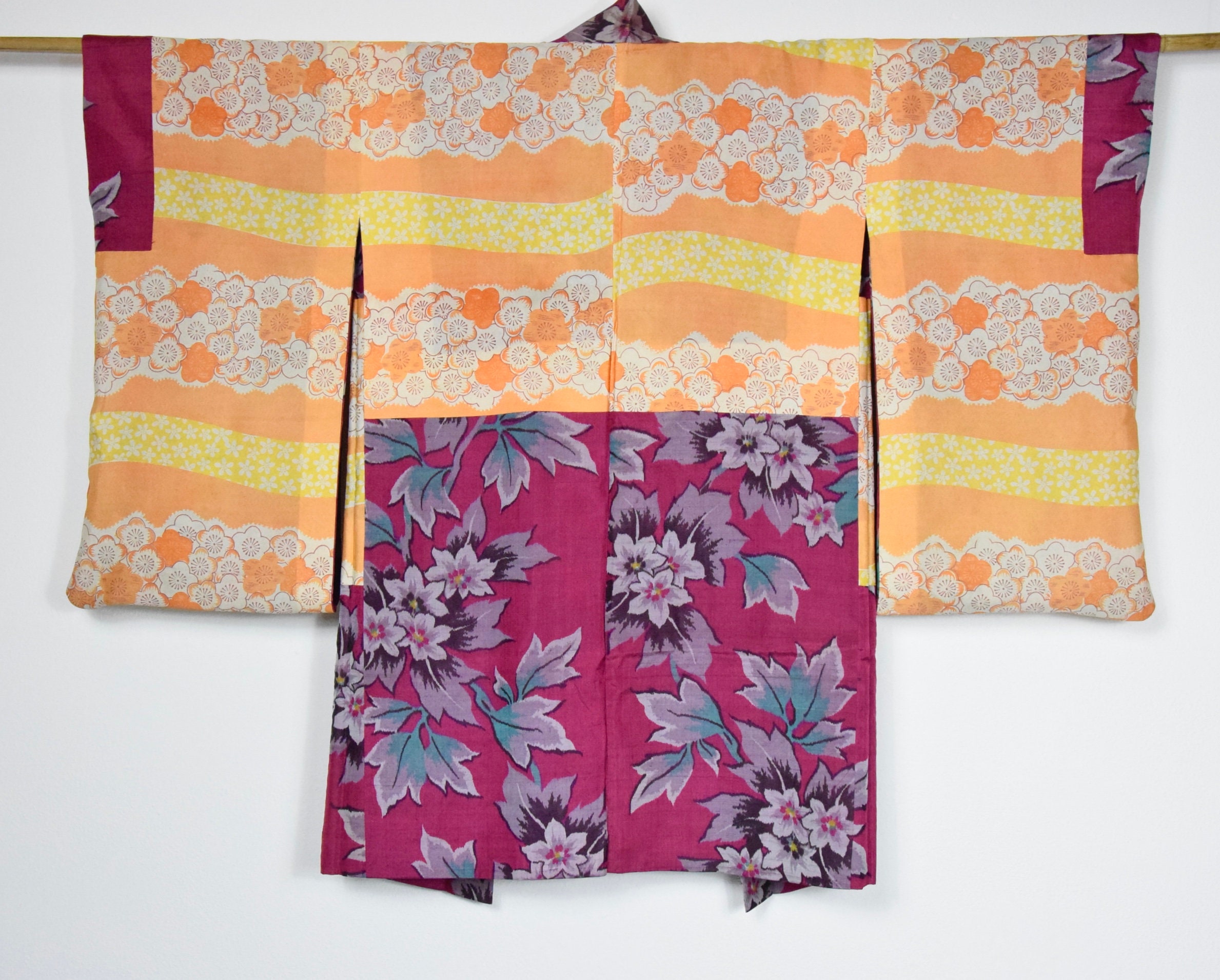 Japanese short Kimono made with Meisen Ikat Technique, silk Haori ...