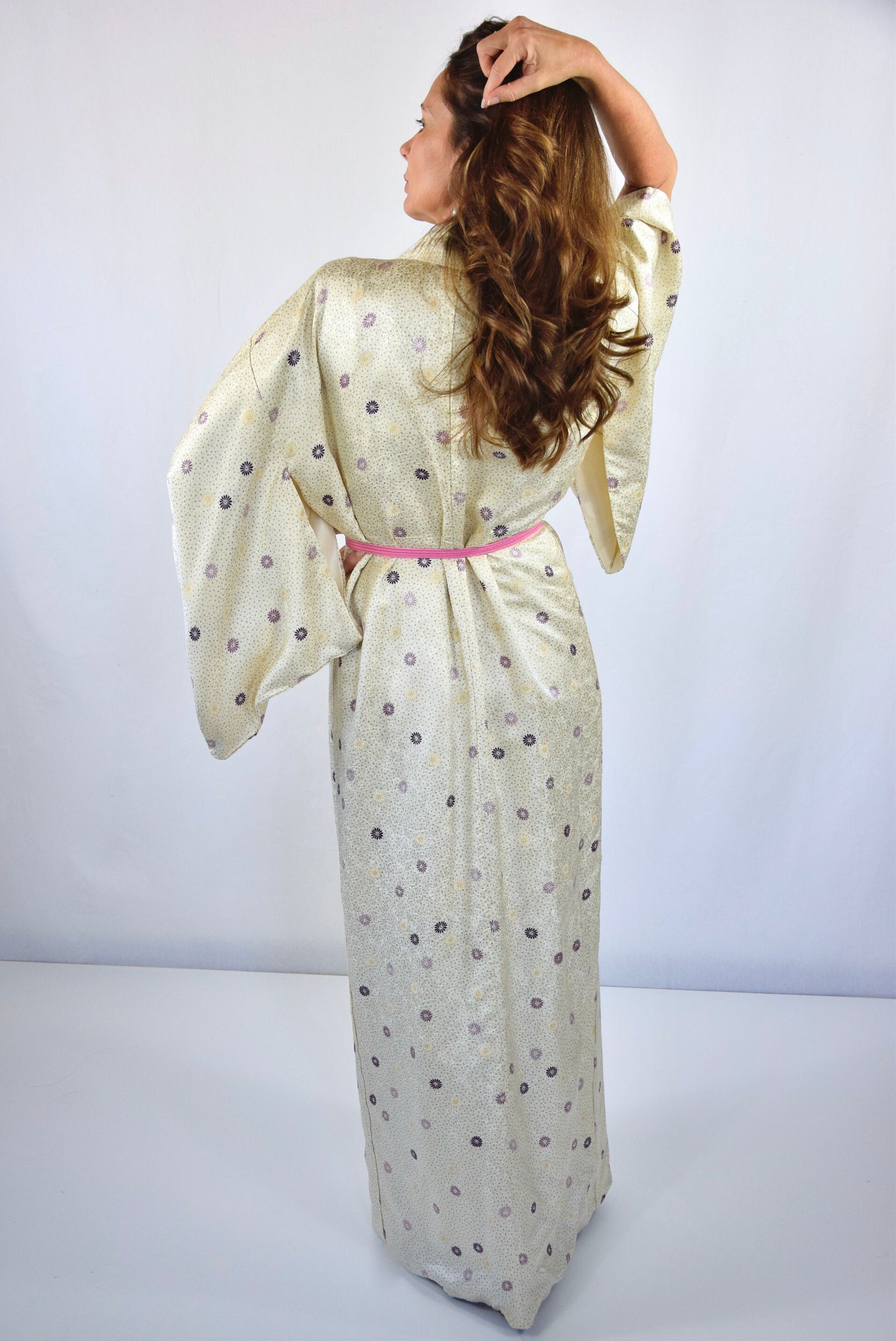 Cleaned Japanese Vintage Kimono Robe with matching Obijime belt, ready ...