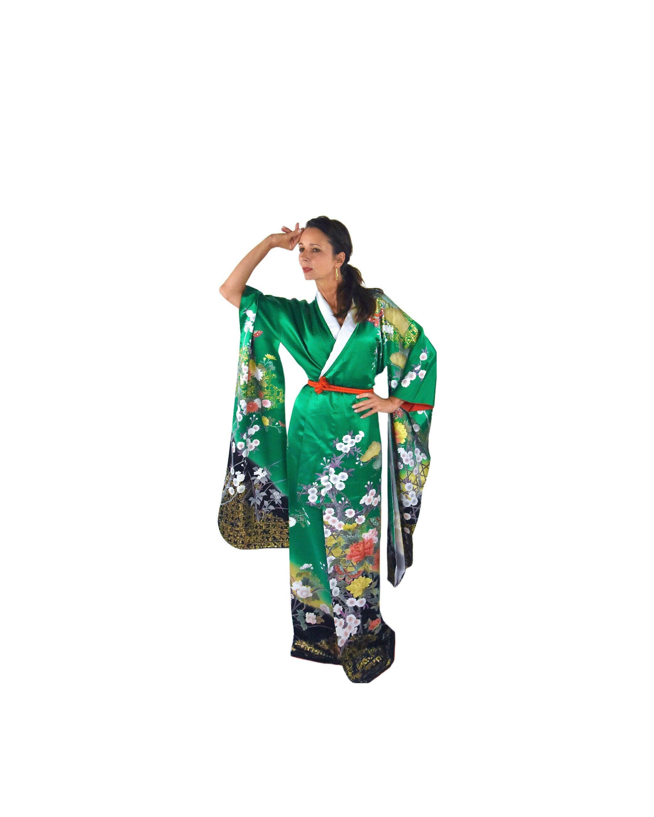 Furisode Kimono in Green with Japan print including Silk Obijime Belt ...